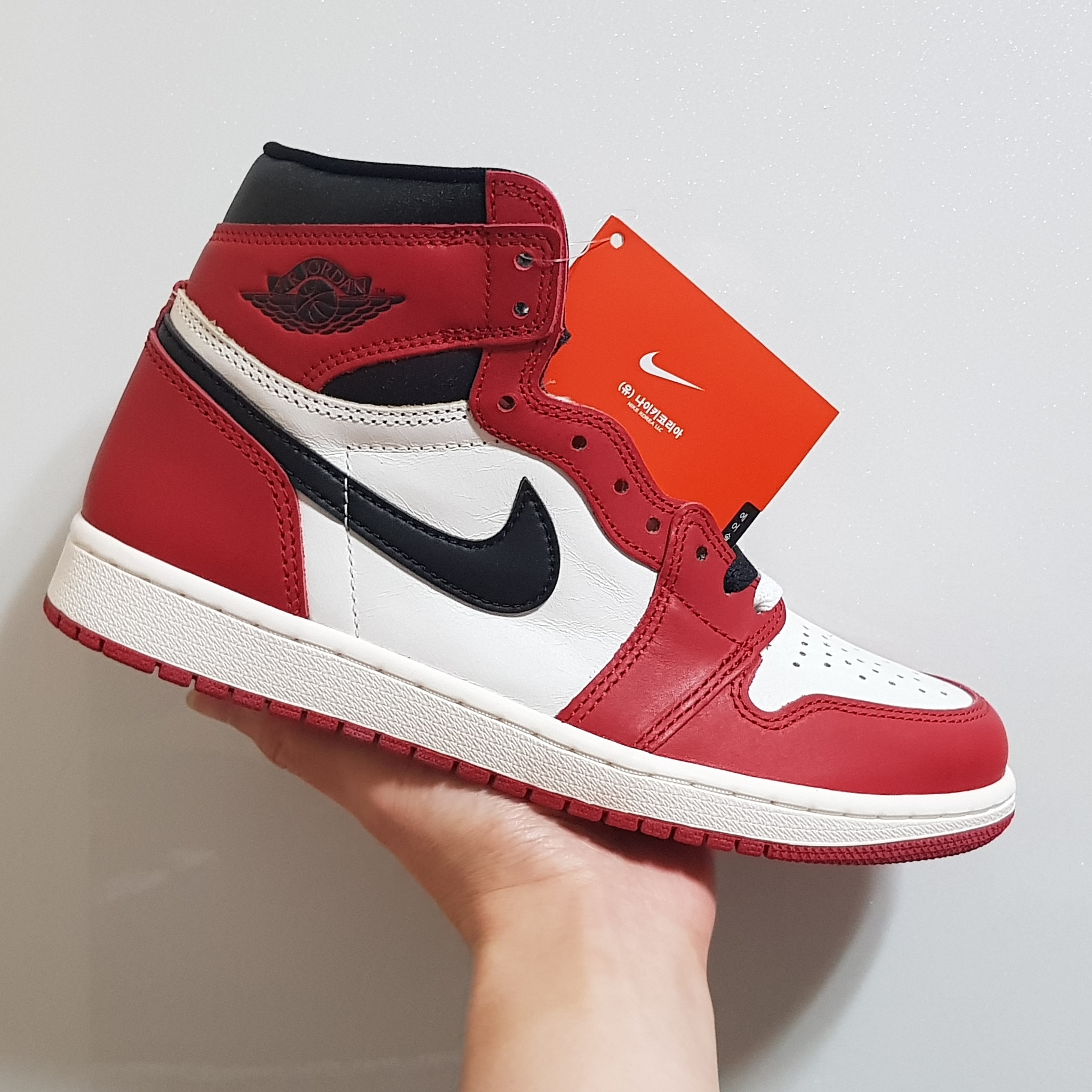 Huzzi (@h__________) 님의 게시물 | KREAM