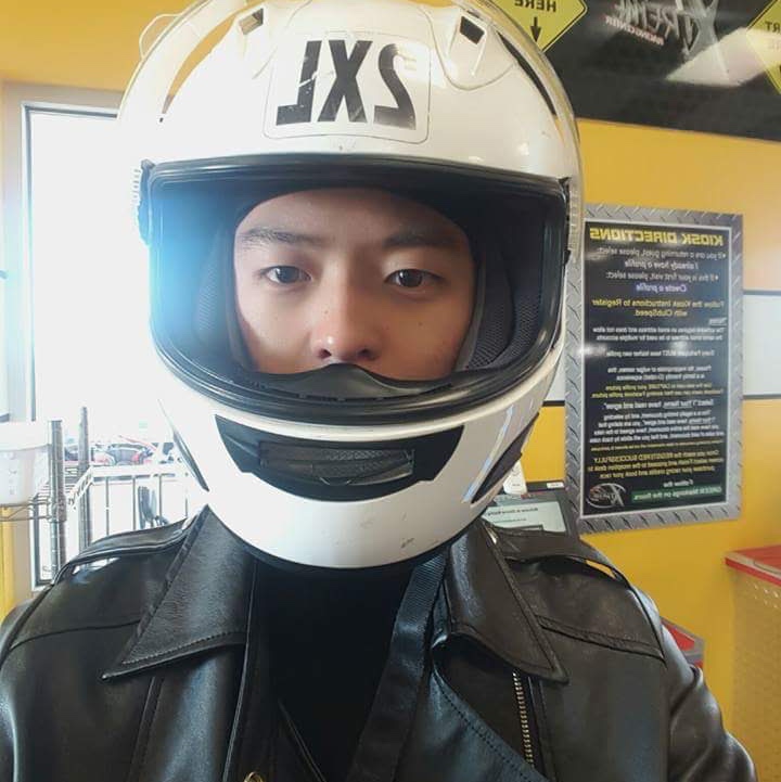 송동규 (@dummy_gyu) 님의 게시물 | KREAM