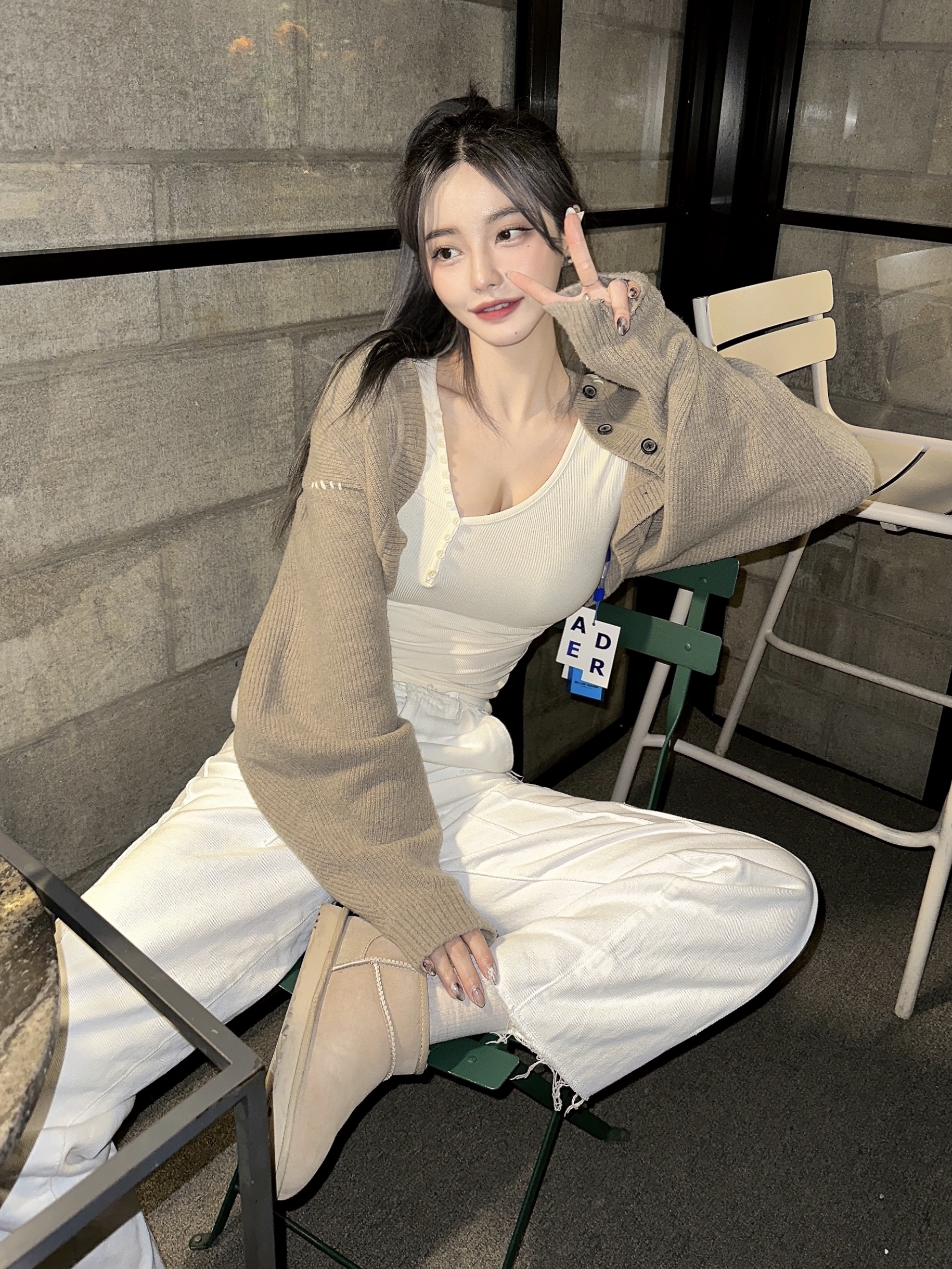 선의 (@hsd_09_) 님의 게시물 | KREAM