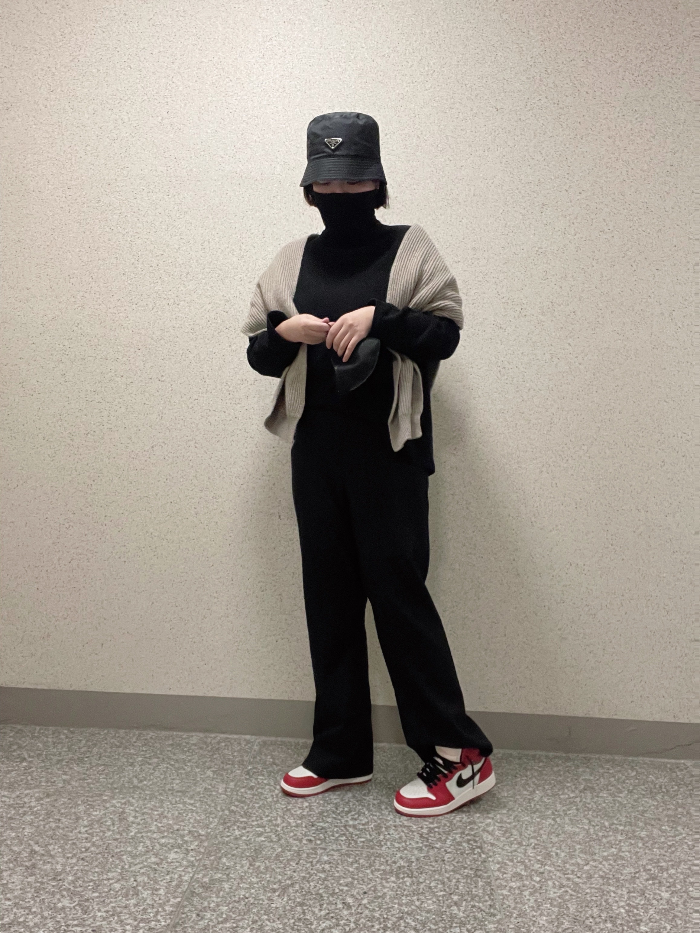 탱구리 (@kimtaeng__) 님의 게시물 | KREAM