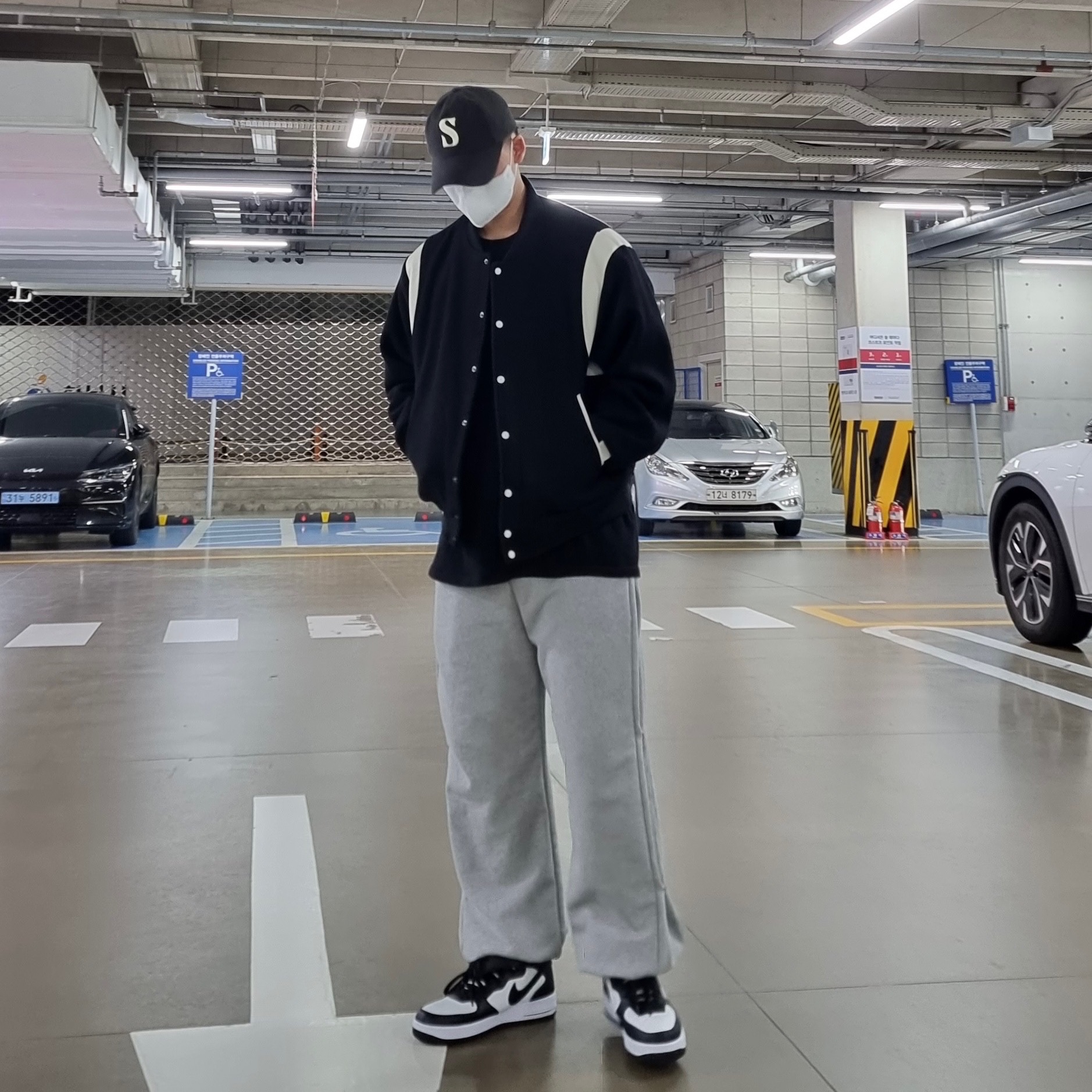 insta: @wook... (@wookhyun_01) 님의 게시물 | KREAM