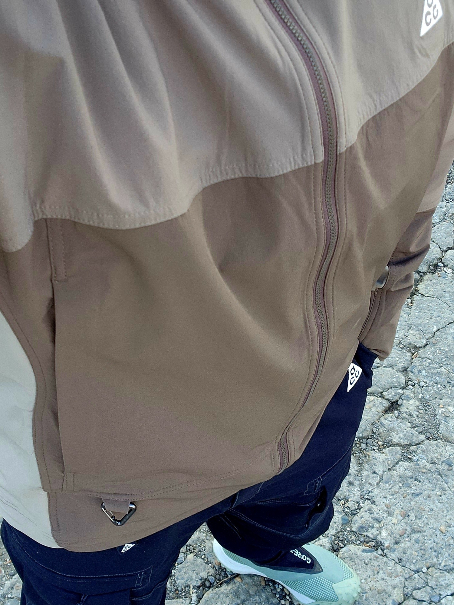 Bong (@bonthlee) 님의 게시물 | KREAM