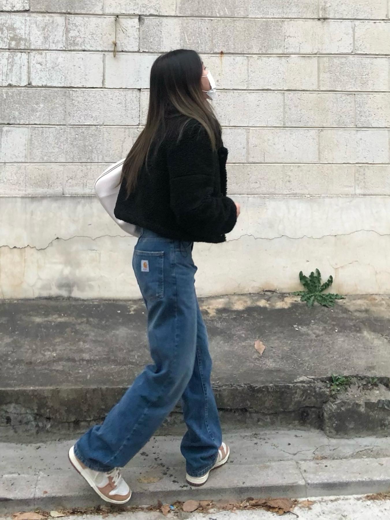 현진 (@__daawn) 님의 게시물 | KREAM