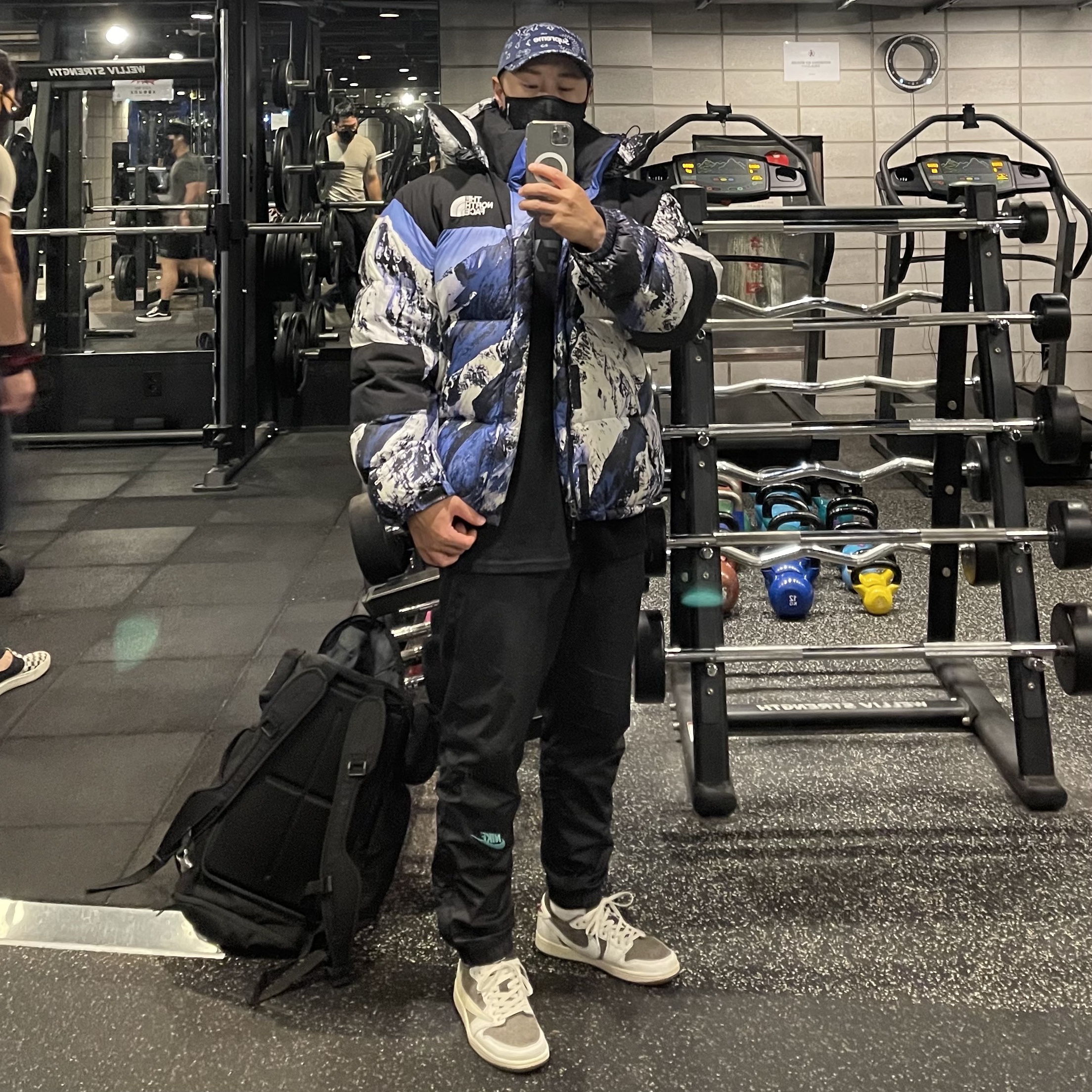 서니 (@sw_sunnyy) 님의 게시물 | KREAM