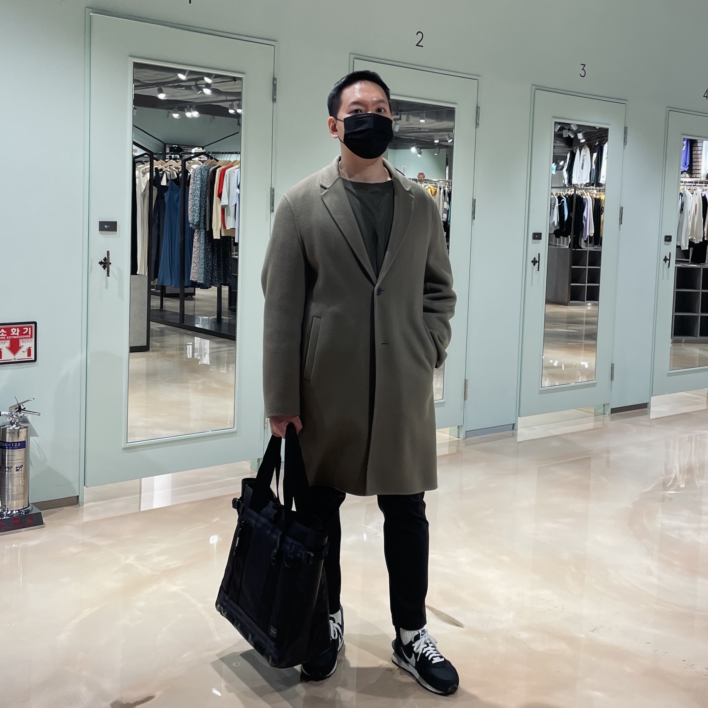 워렌존버 (@s97625) 님의 게시물 | KREAM