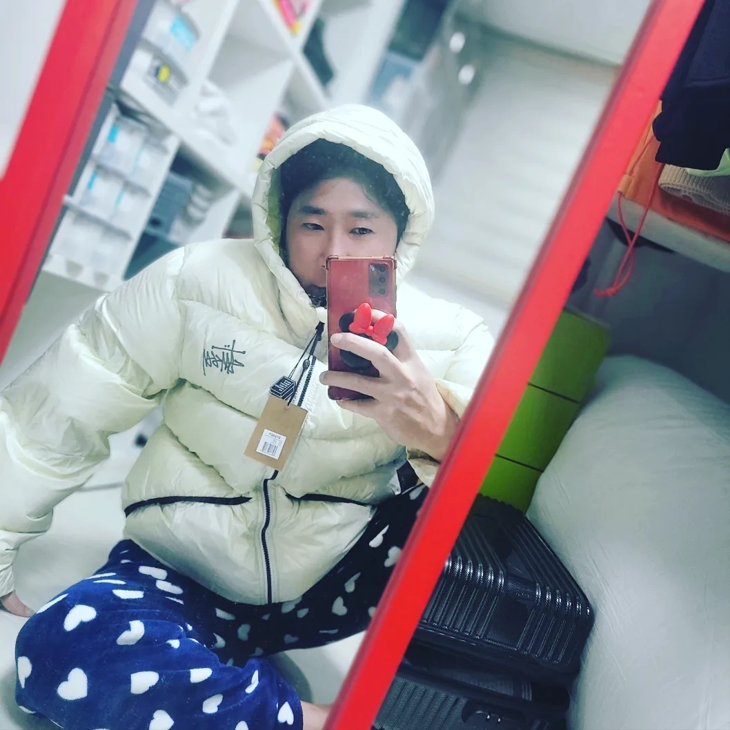 인스타 ijun2805 (@ijungi2805) 님의 게시물 | KREAM