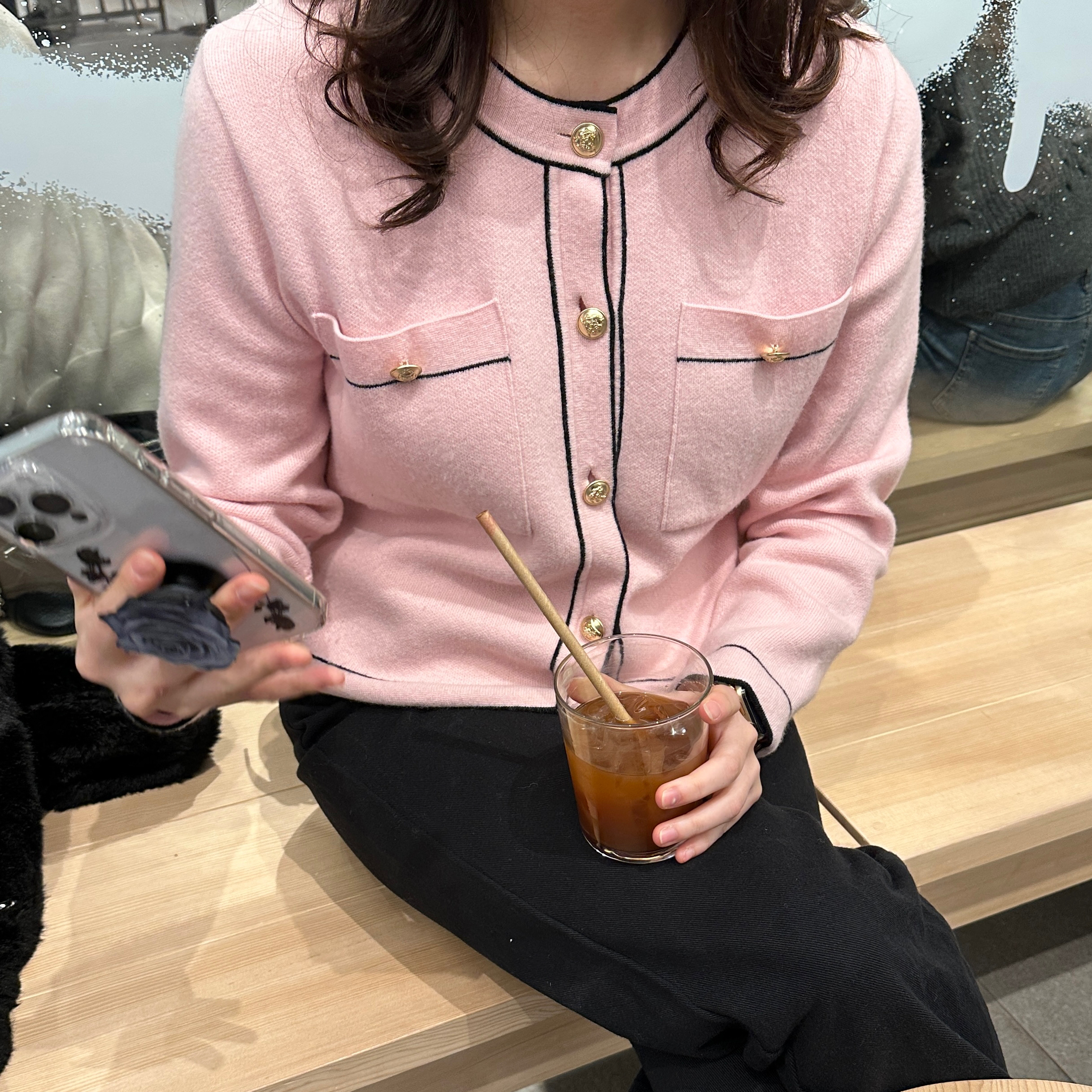 (@ga_nu) 님의 게시물 | KREAM