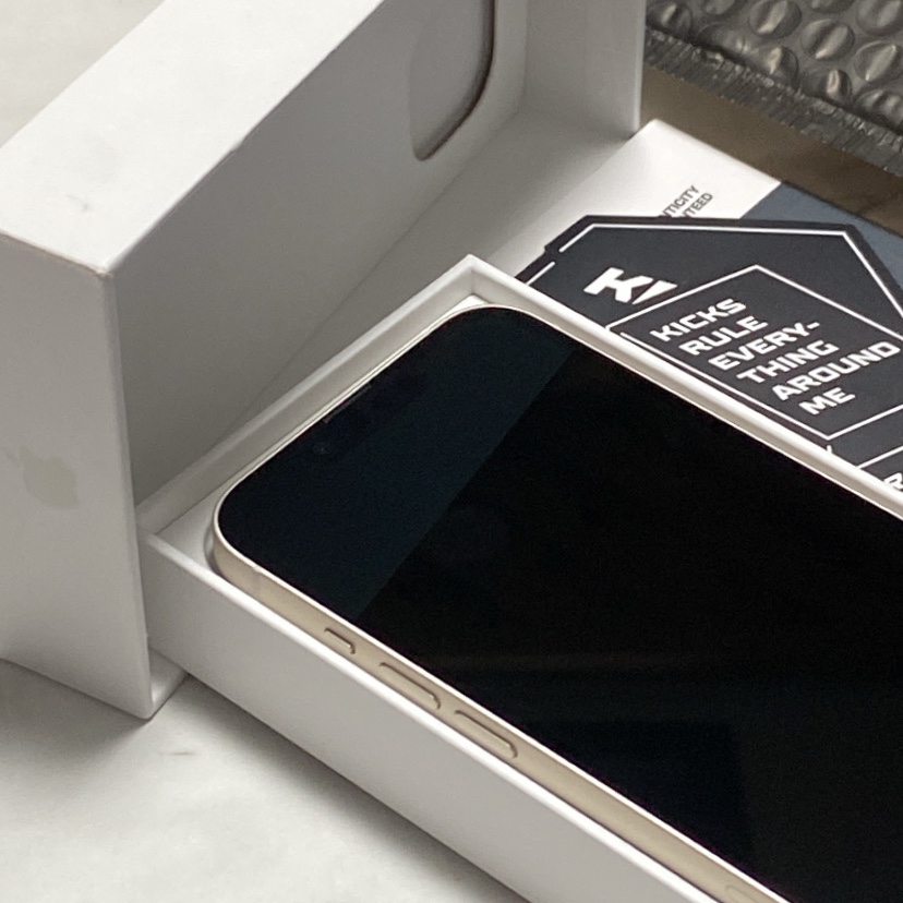 myunjin (@vb6unp) 님의 게시물 | KREAM