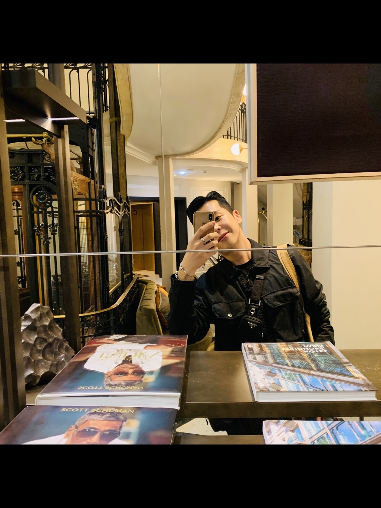 _deadpool (@_deadpool) 님의 게시물 | KREAM