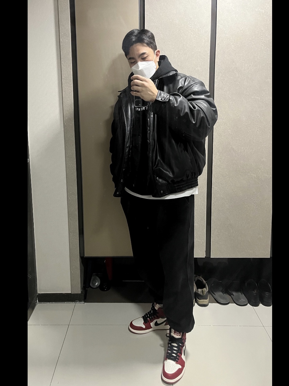 유준 (@k__yj) 님의 게시물 | KREAM