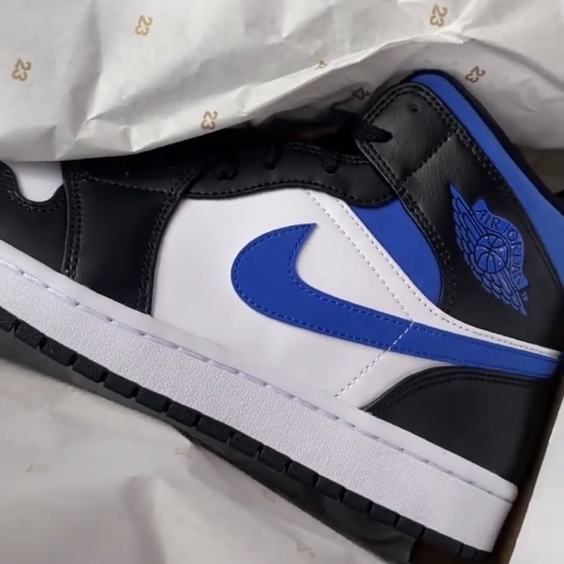 (@booyable) 님의 게시물 | KREAM