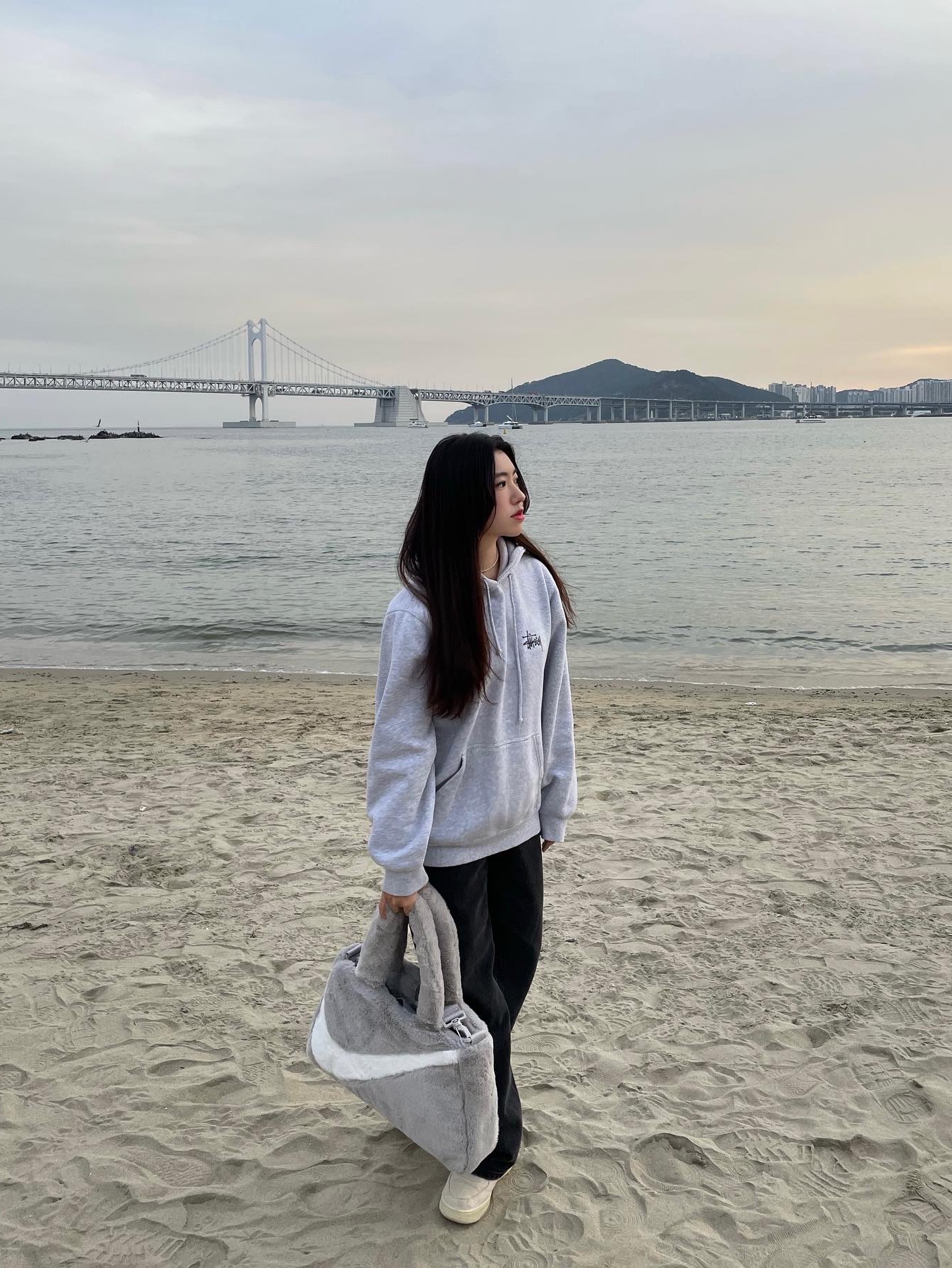 정아 (@h__ajjang) 님의 게시물 | KREAM