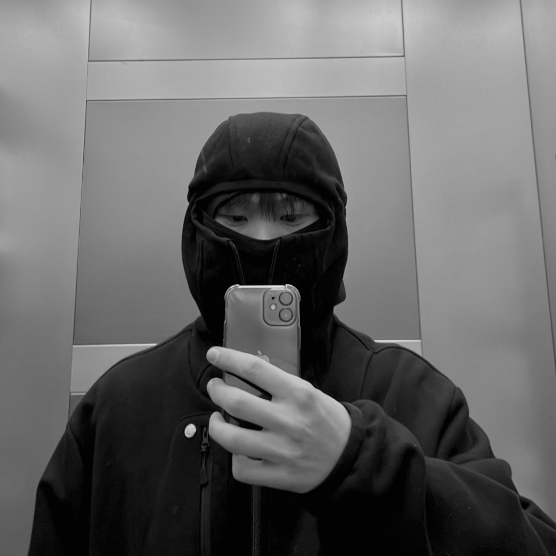 sss_hyun251 (@it_s_lit) 님의 게시물 | KREAM