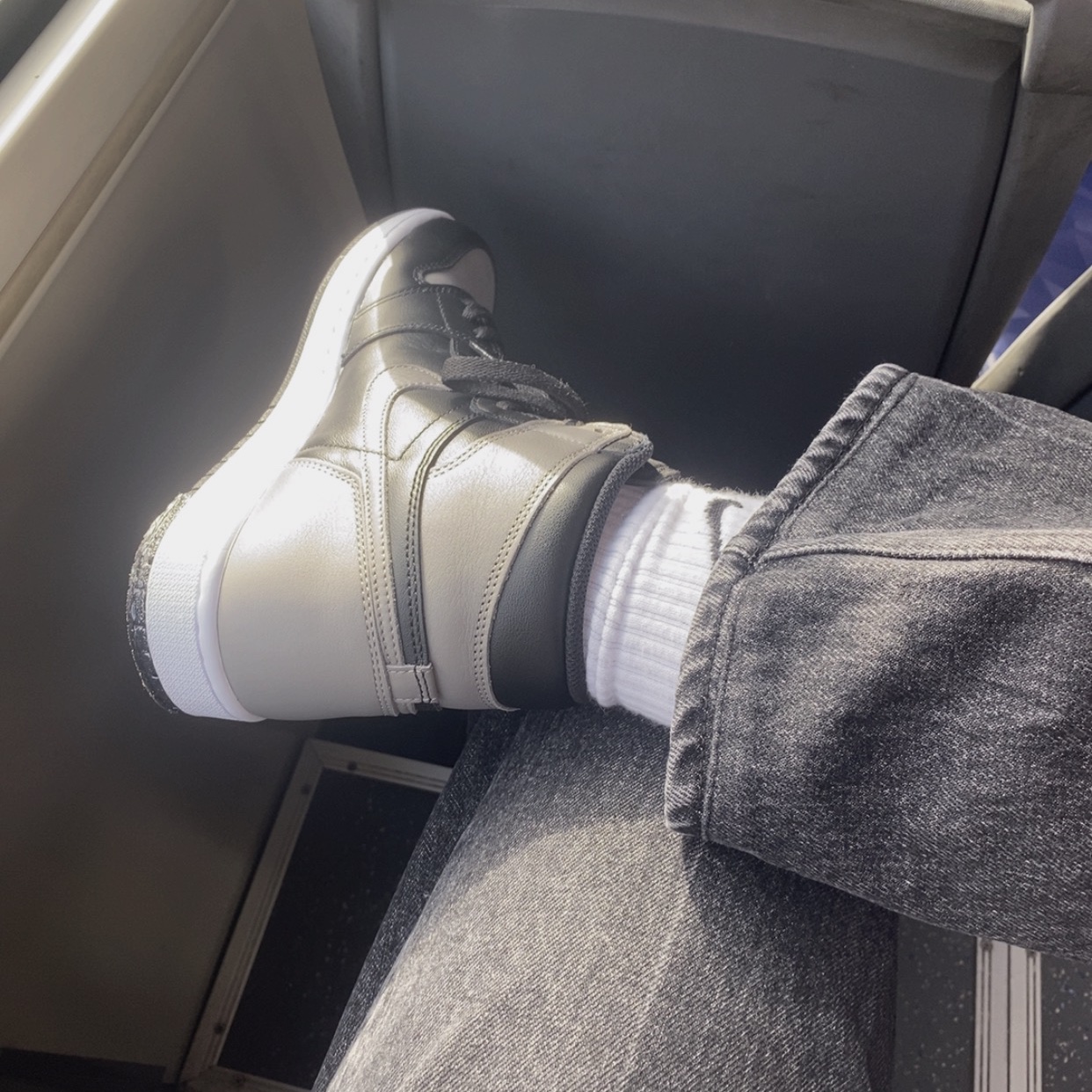 SSun (@ssu_n) 님의 게시물 | KREAM