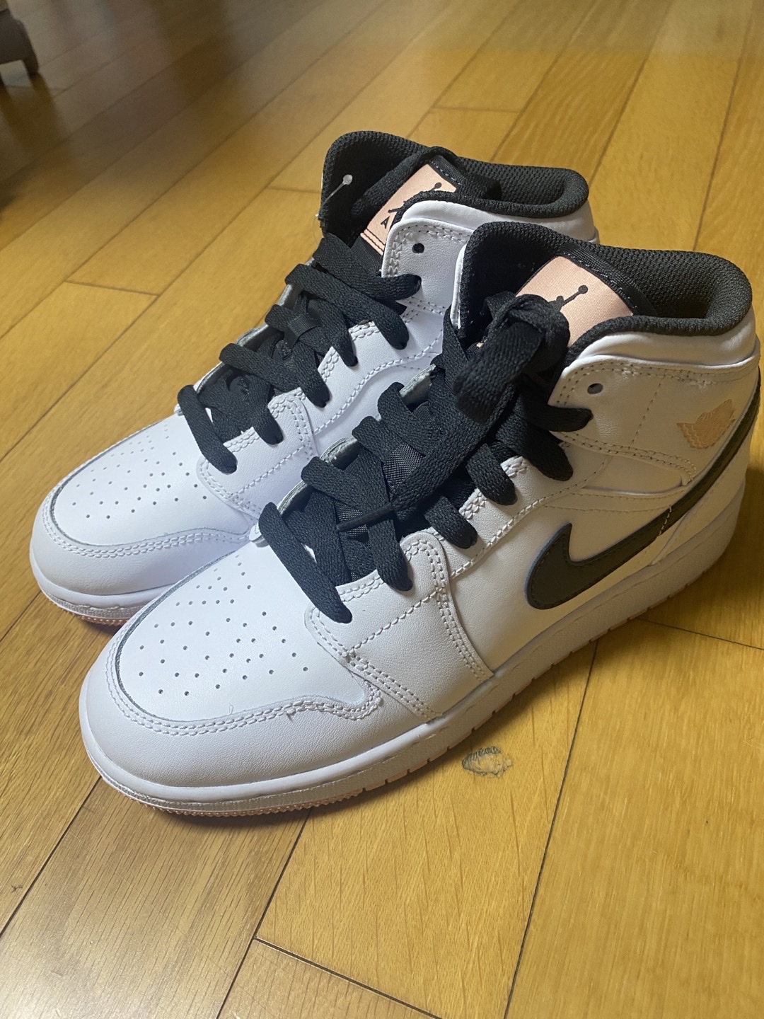 은서랑 예서랑 ️ (@joose0e) 님의 게시물 | KREAM