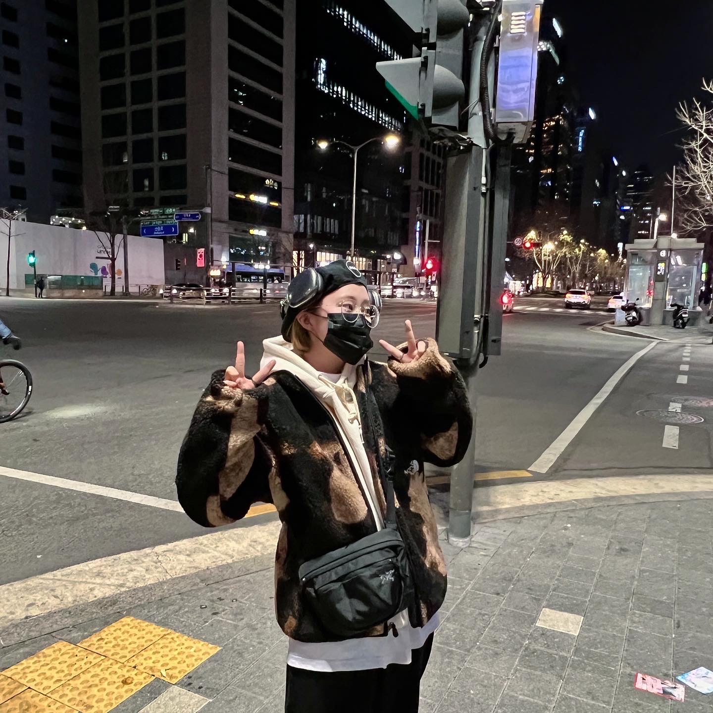 윰 (@yooooooooooomi) 님의 게시물 | KREAM