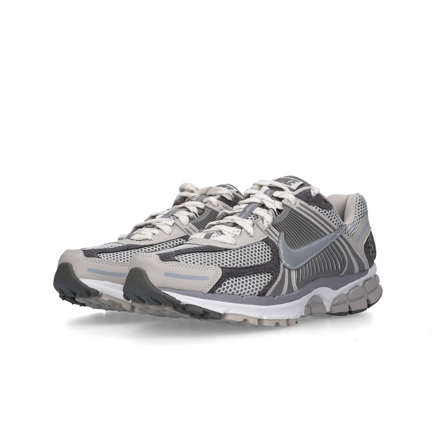 나이키 줌 보메로 5 프리미엄 라이트 아이언 오어 앤 플랫 퓨터 | KREAM