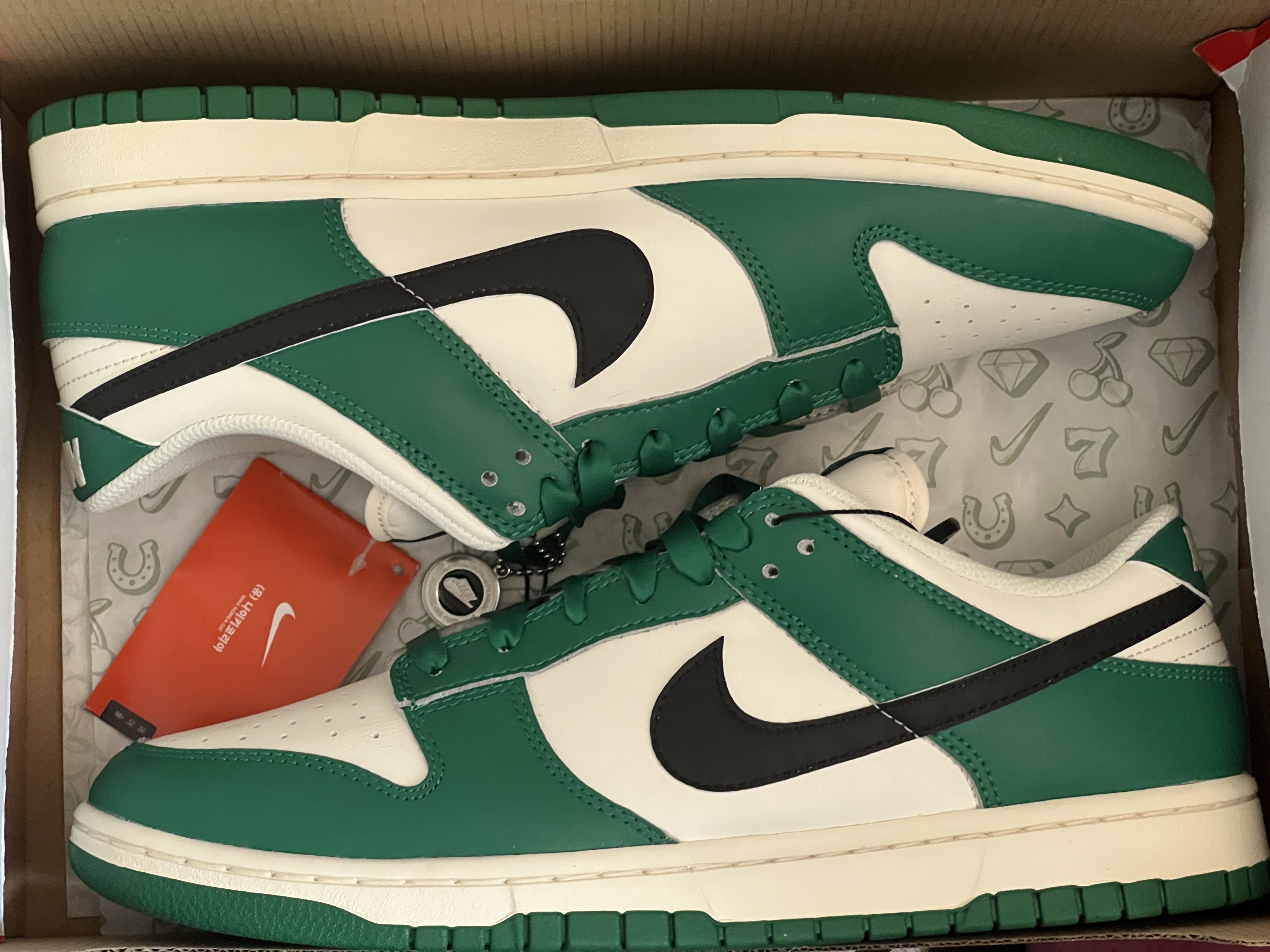 워니영 (@wonxhyeong) 님의 게시물 | KREAM