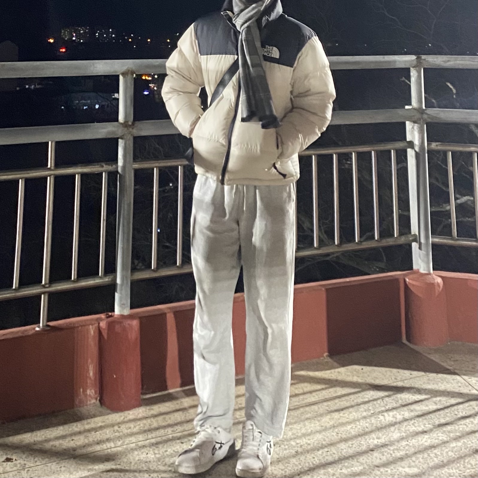 조창우 (@xhanz.u) 님의 게시물 | KREAM