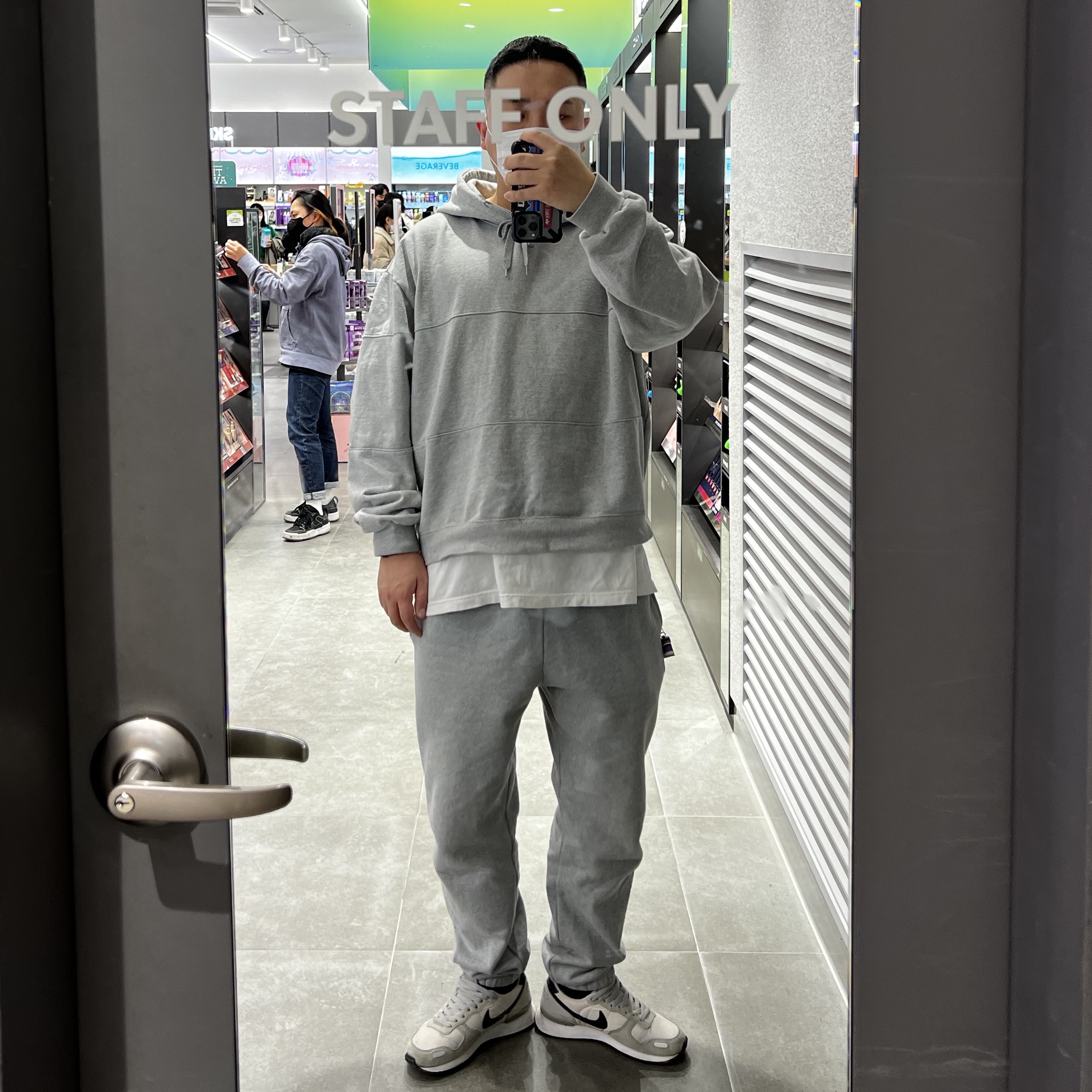 @hoon_x_hoon (@hoon_x_hoon) 님의 게시물 | KREAM