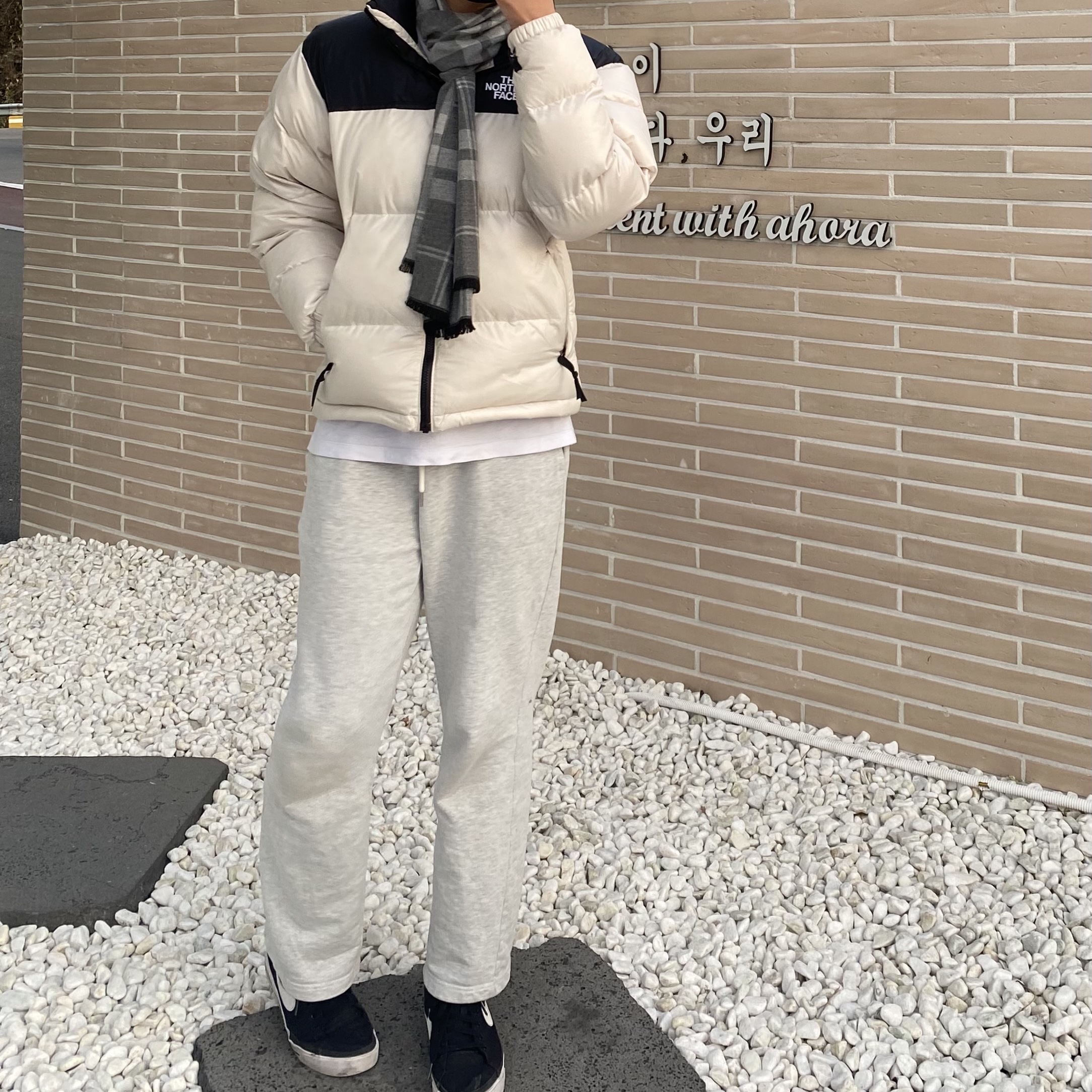 조창우 (@xhanz.u) 님의 게시물 | KREAM