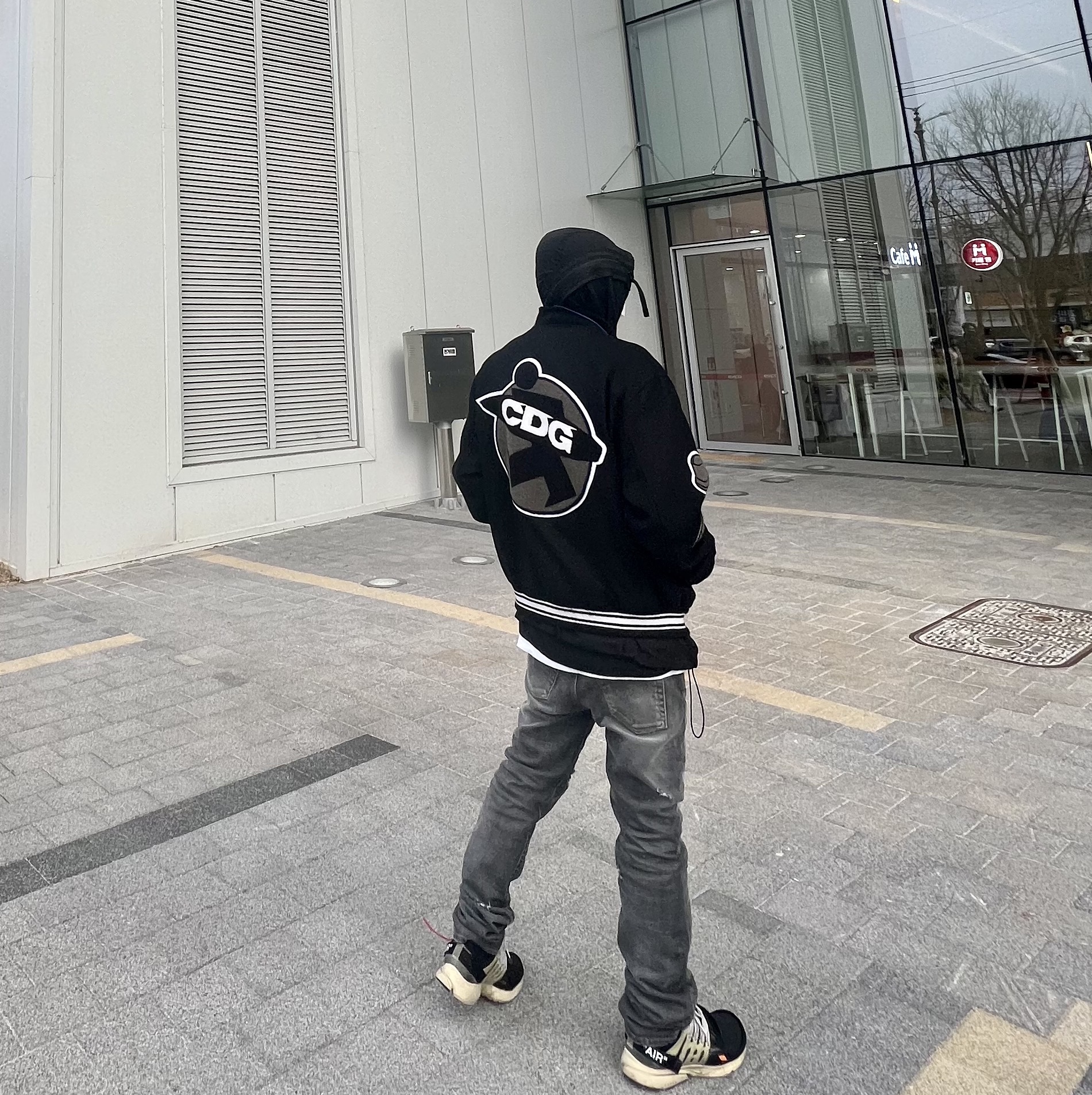 junns (@junns) 님의 게시물 | KREAM