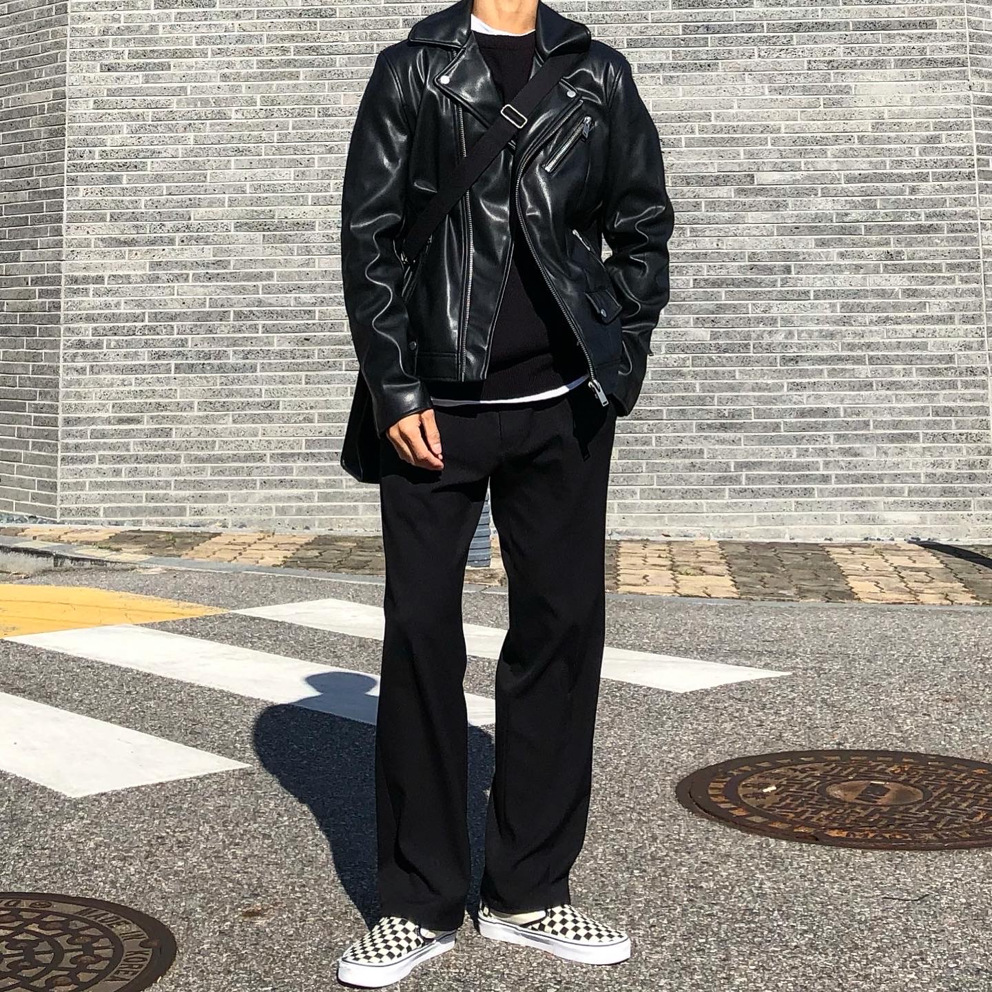 구현 (@paddang) 님의 게시물 | KREAM