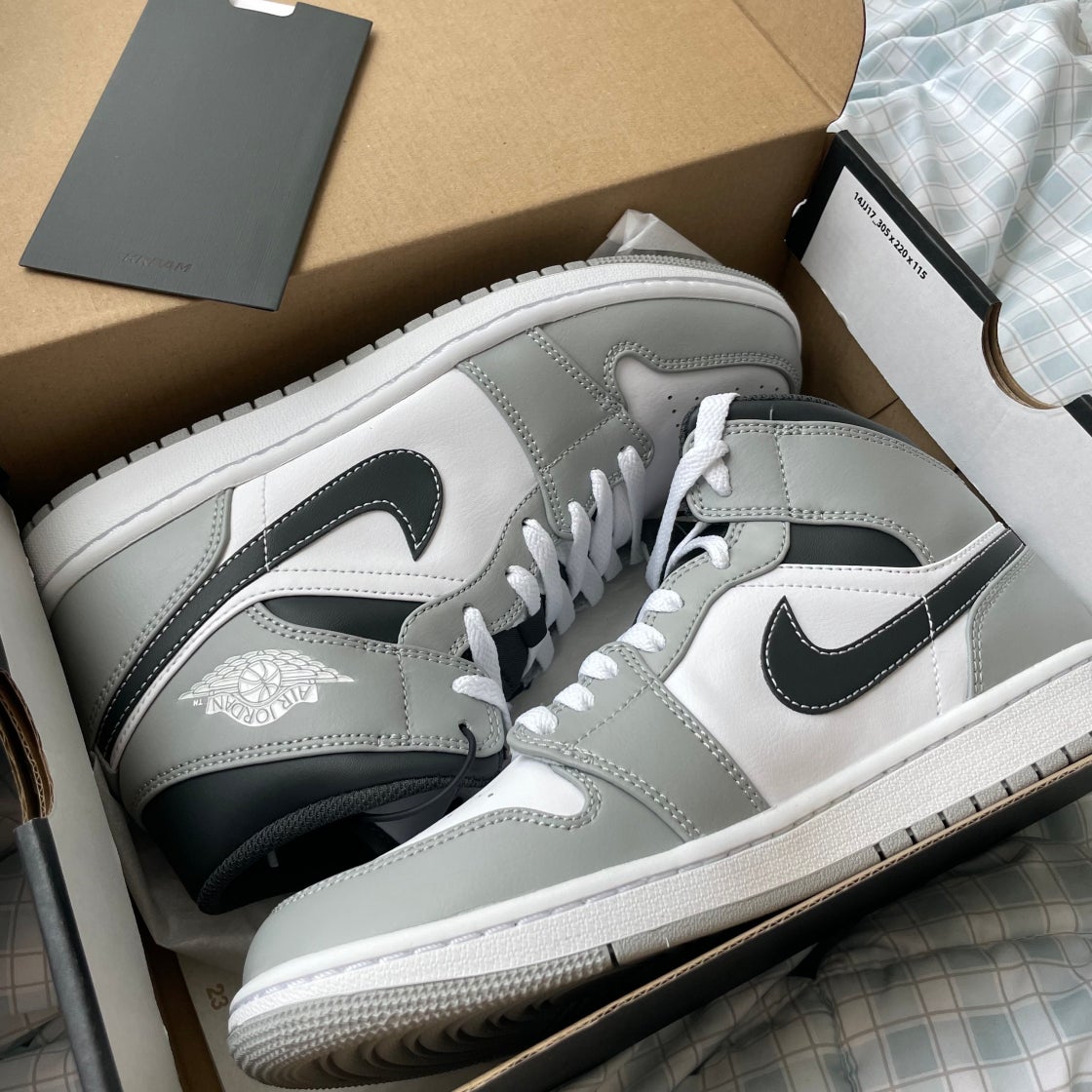 이상준 (@2000_sj) 님의 게시물 | KREAM