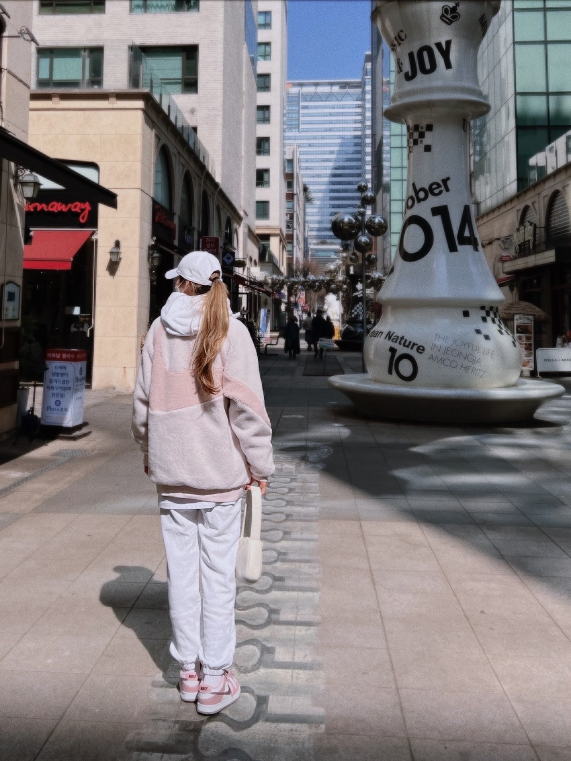 꼬마밍이 (@littleming) 님의 게시물 | KREAM