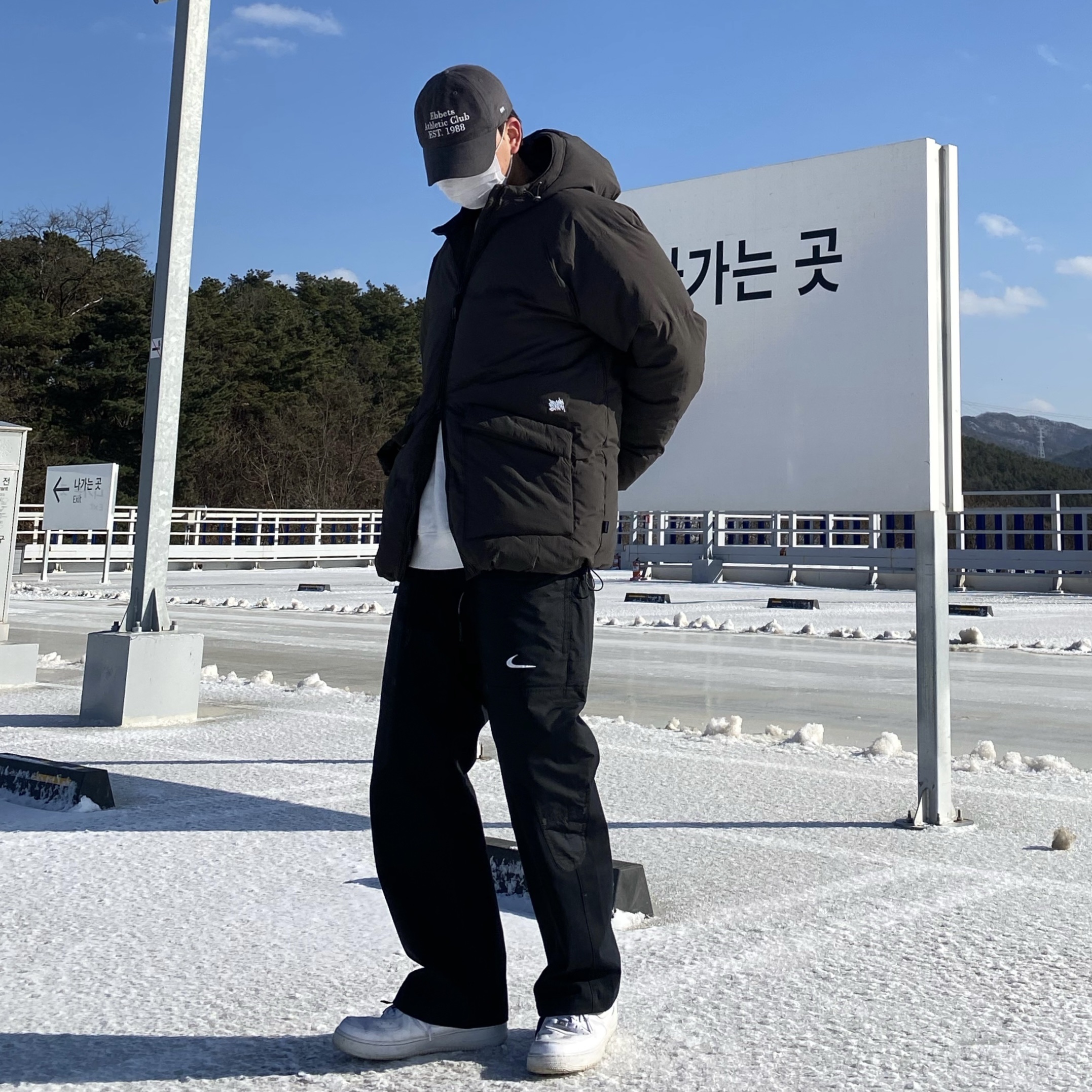 동동 (@im_dooong) 님의 게시물 | KREAM