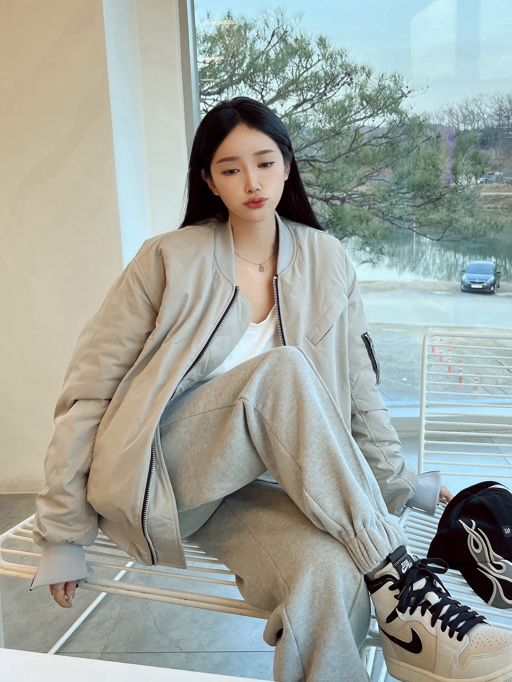 밍D (@y.mj_) 님의 게시물 | KREAM