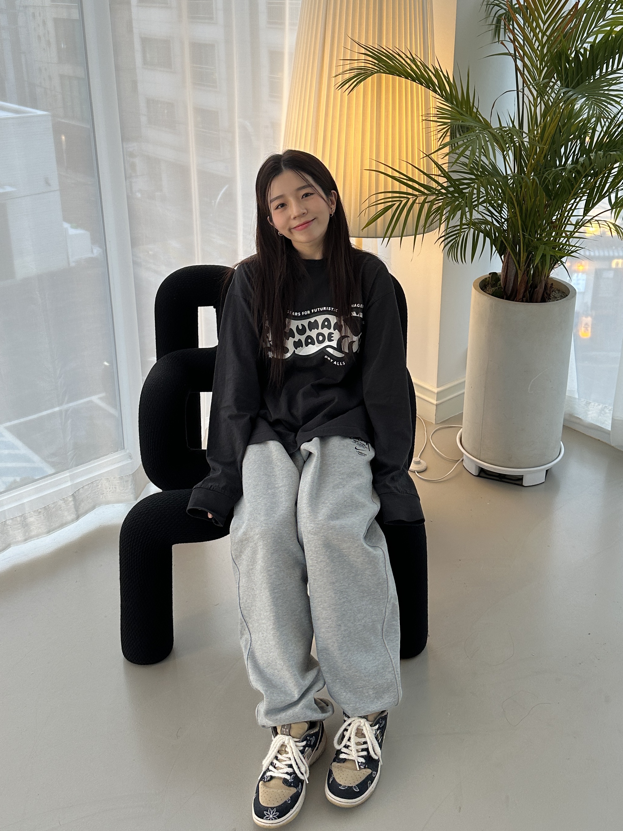 @d2_b_ (@d2_b_) 님의 게시물 | KREAM