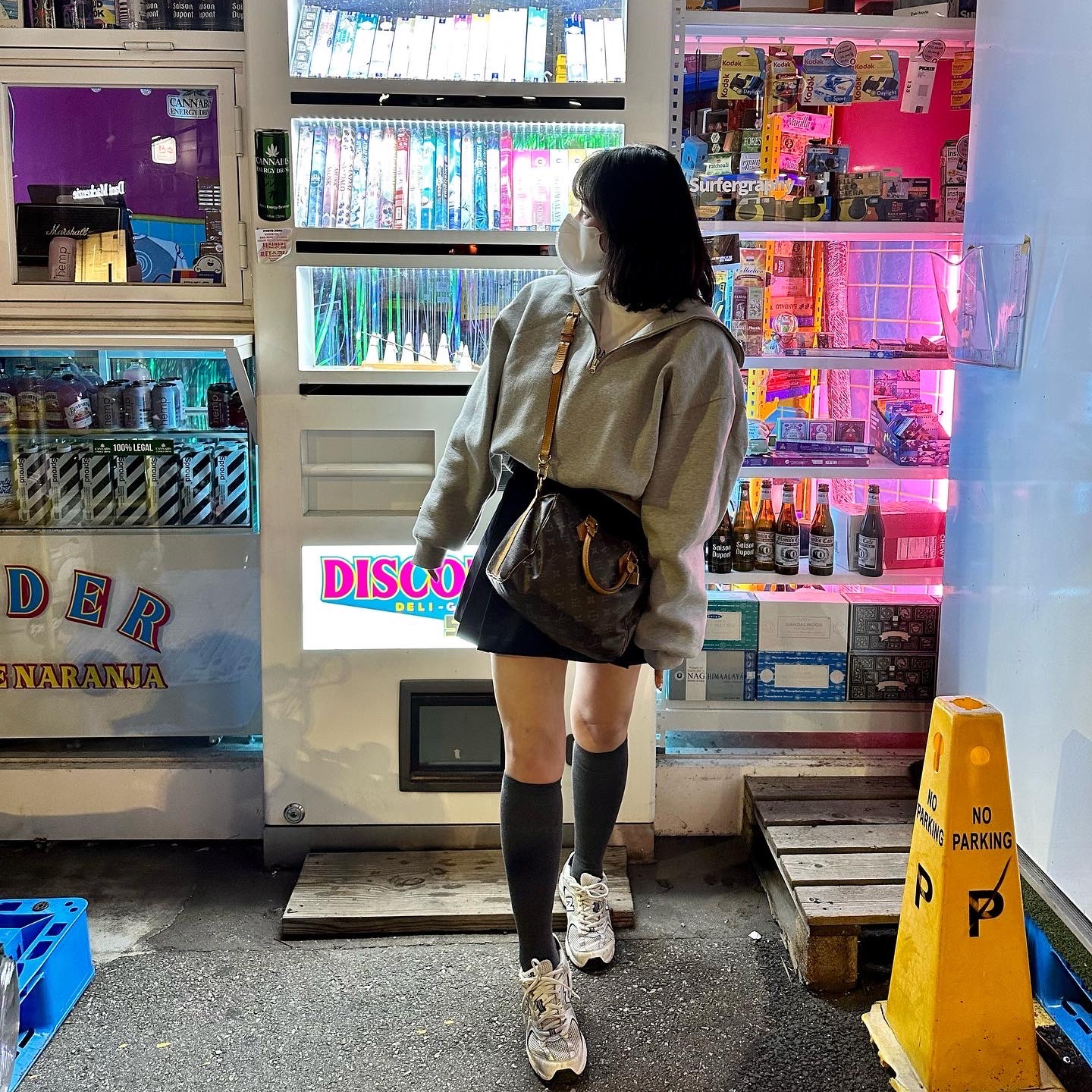 박소영 (@ssogood) 님의 게시물 | KREAM