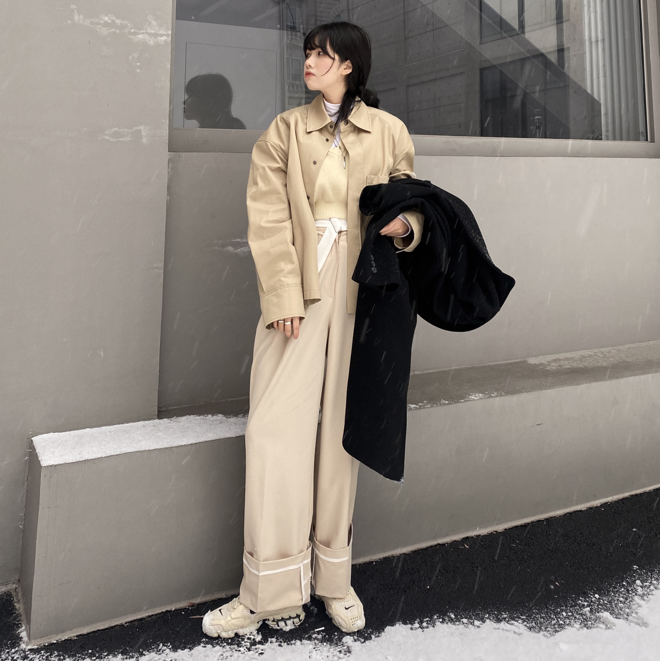 성령 (@momoeis) 님의 게시물 | KREAM