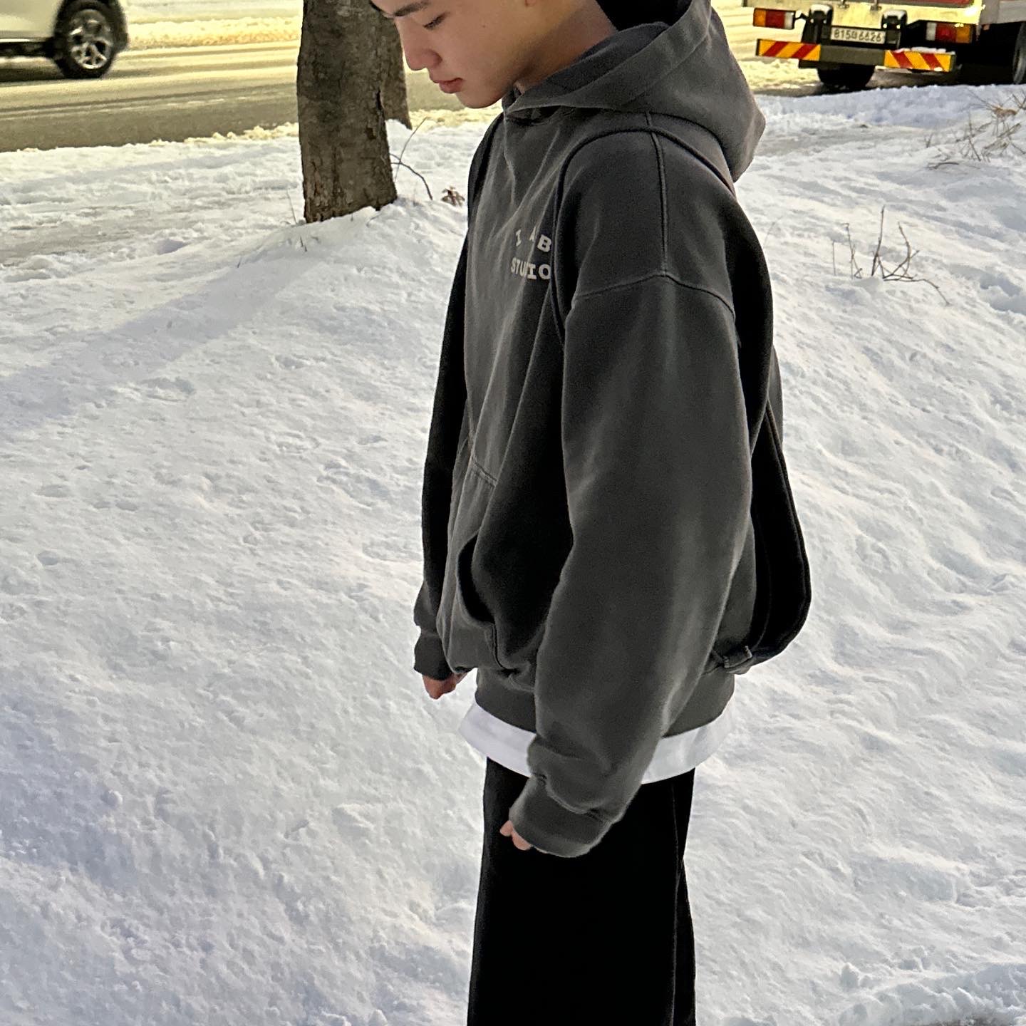 현 종 (@paperisbest) 님의 게시물 | KREAM