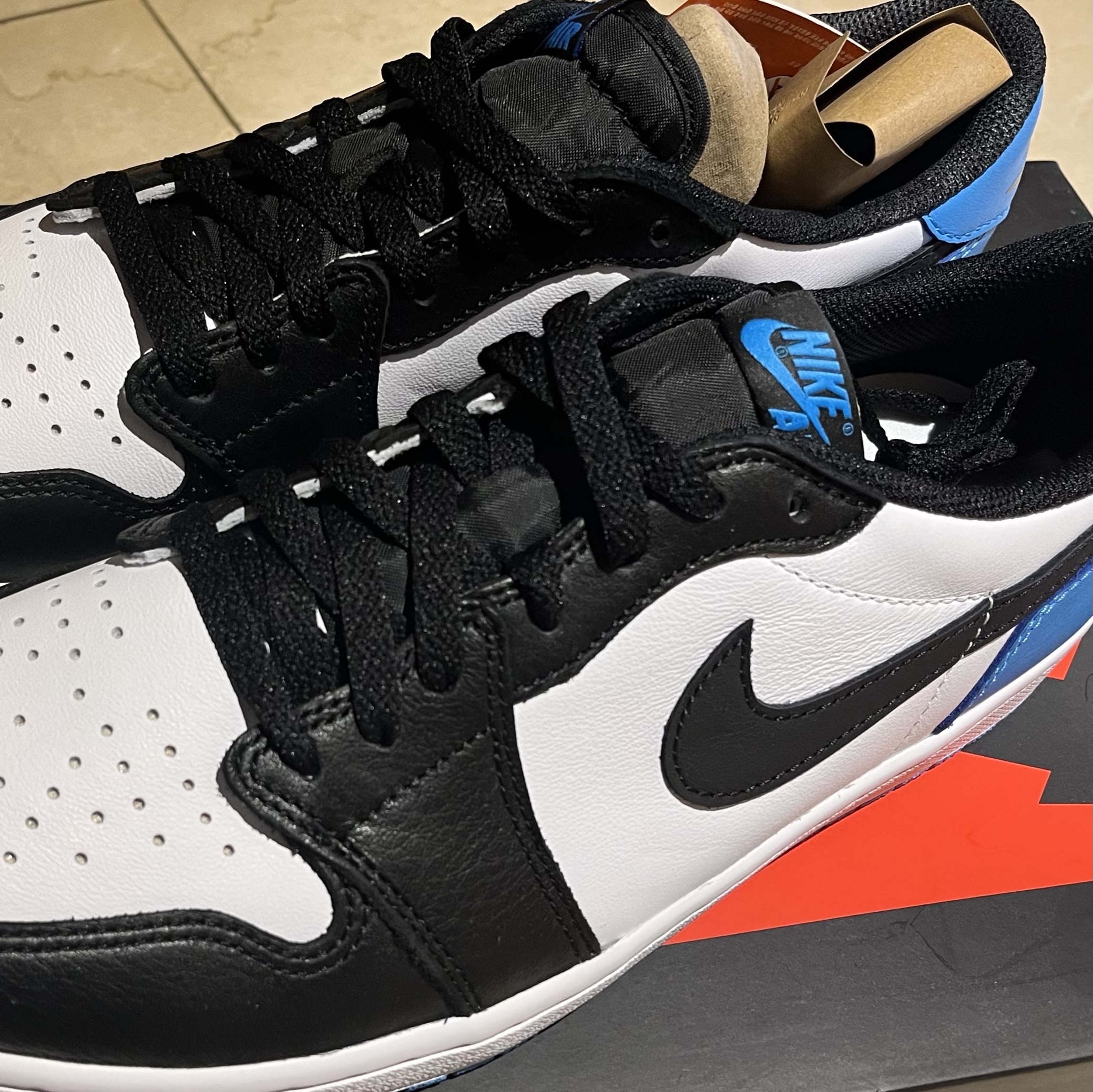 키키 (@kkikii) 님의 게시물 | KREAM