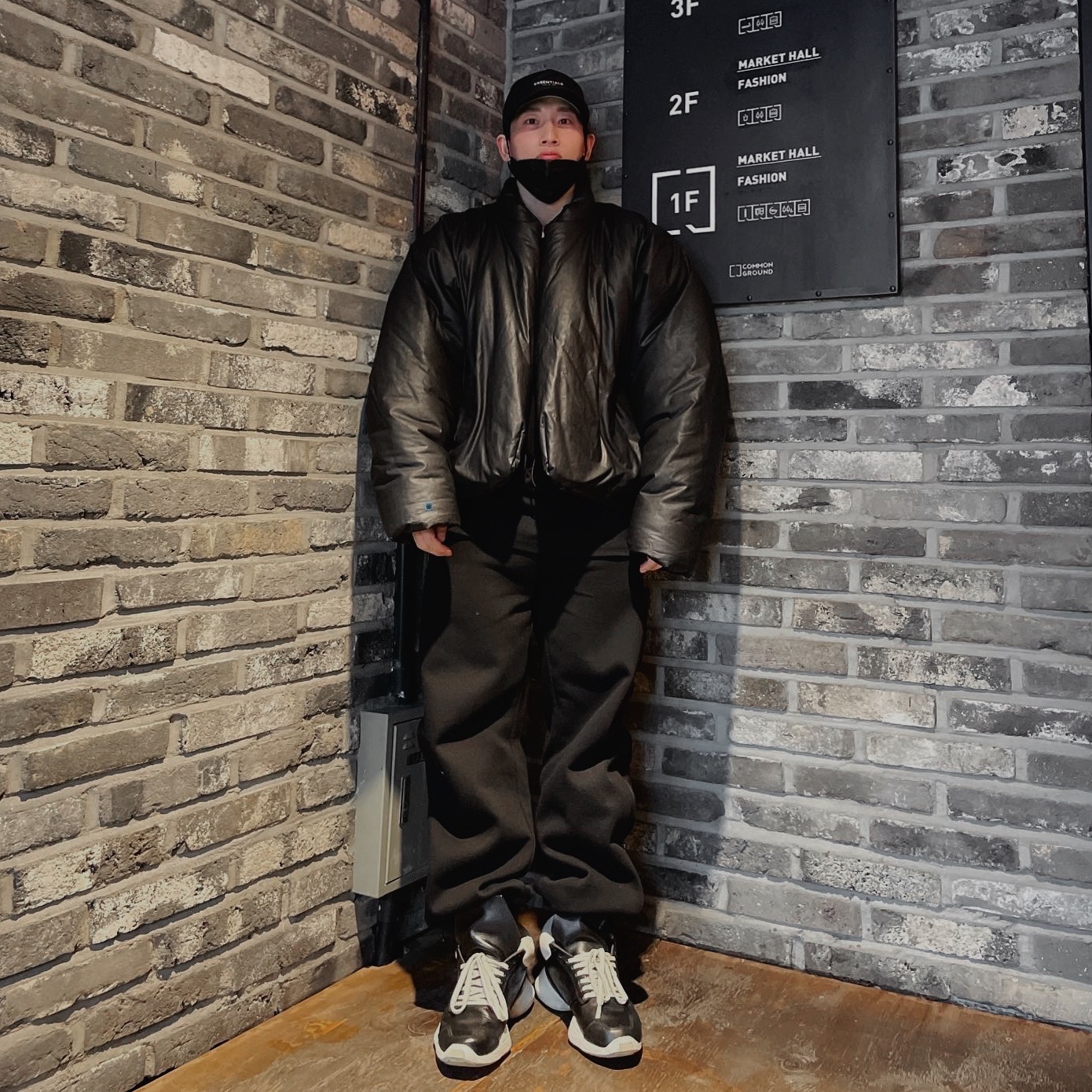 창현우 (@2face) 님의 게시물 | KREAM