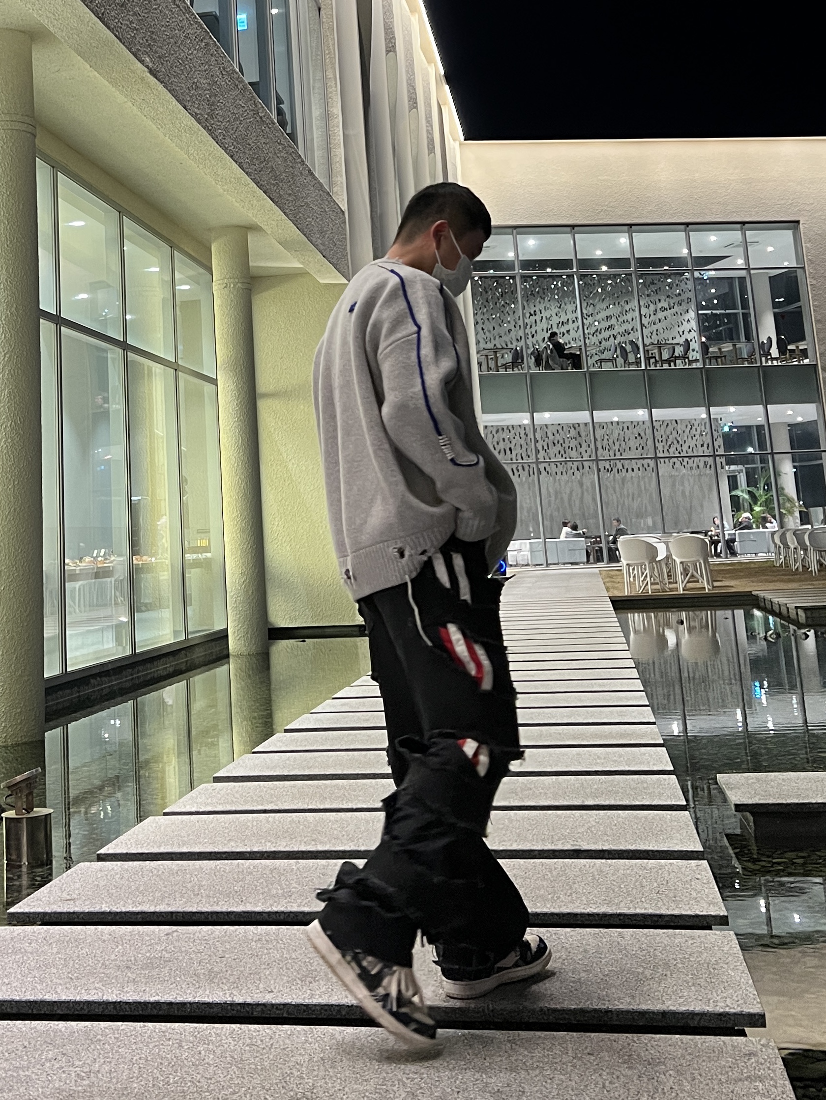 (@jaein.s) 님의 게시물 | KREAM