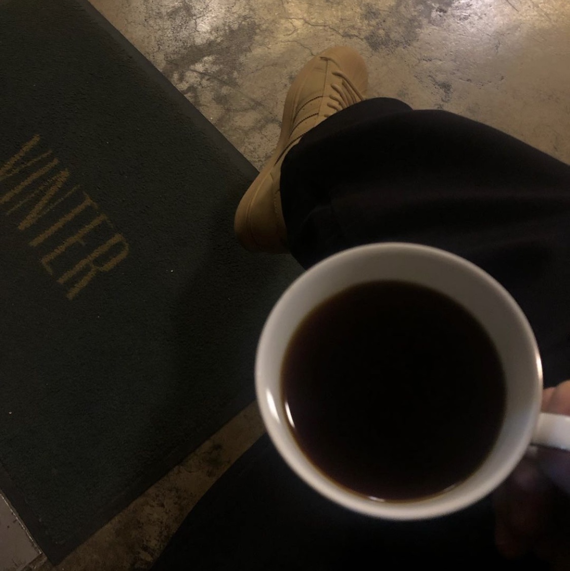 김또깡 (@kimmm_do) 님의 게시물 | KREAM