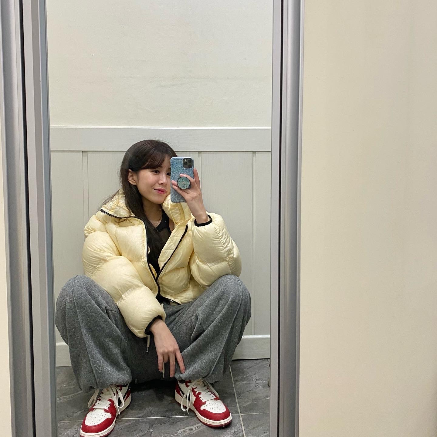 insta: @jung... (@jung.222) 님의 게시물 | KREAM