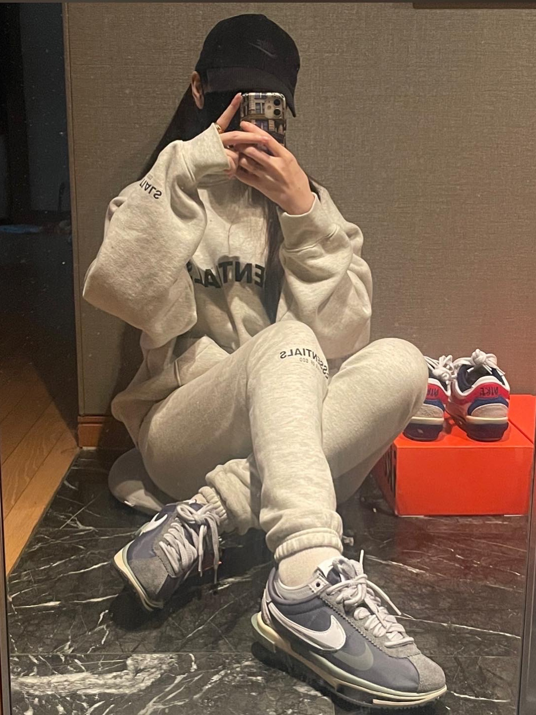 크르응 (@kikikizzz) 님의 게시물 | KREAM