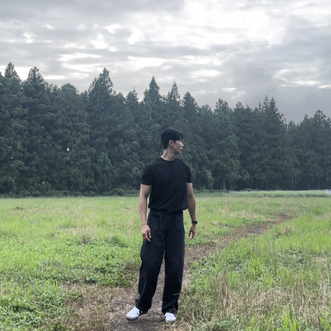 (@nahoy) 님의 게시물 | KREAM