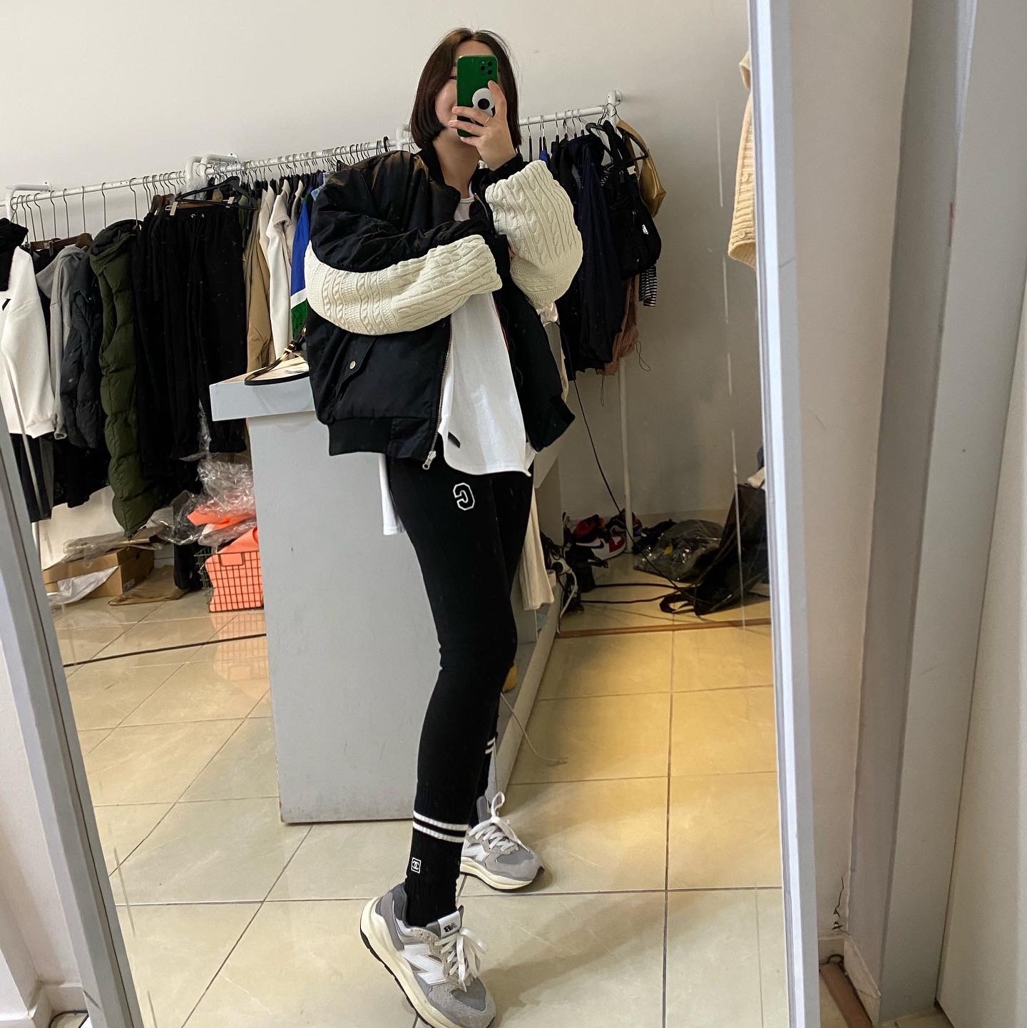 김아미 (@hoami00) 님의 게시물 | KREAM