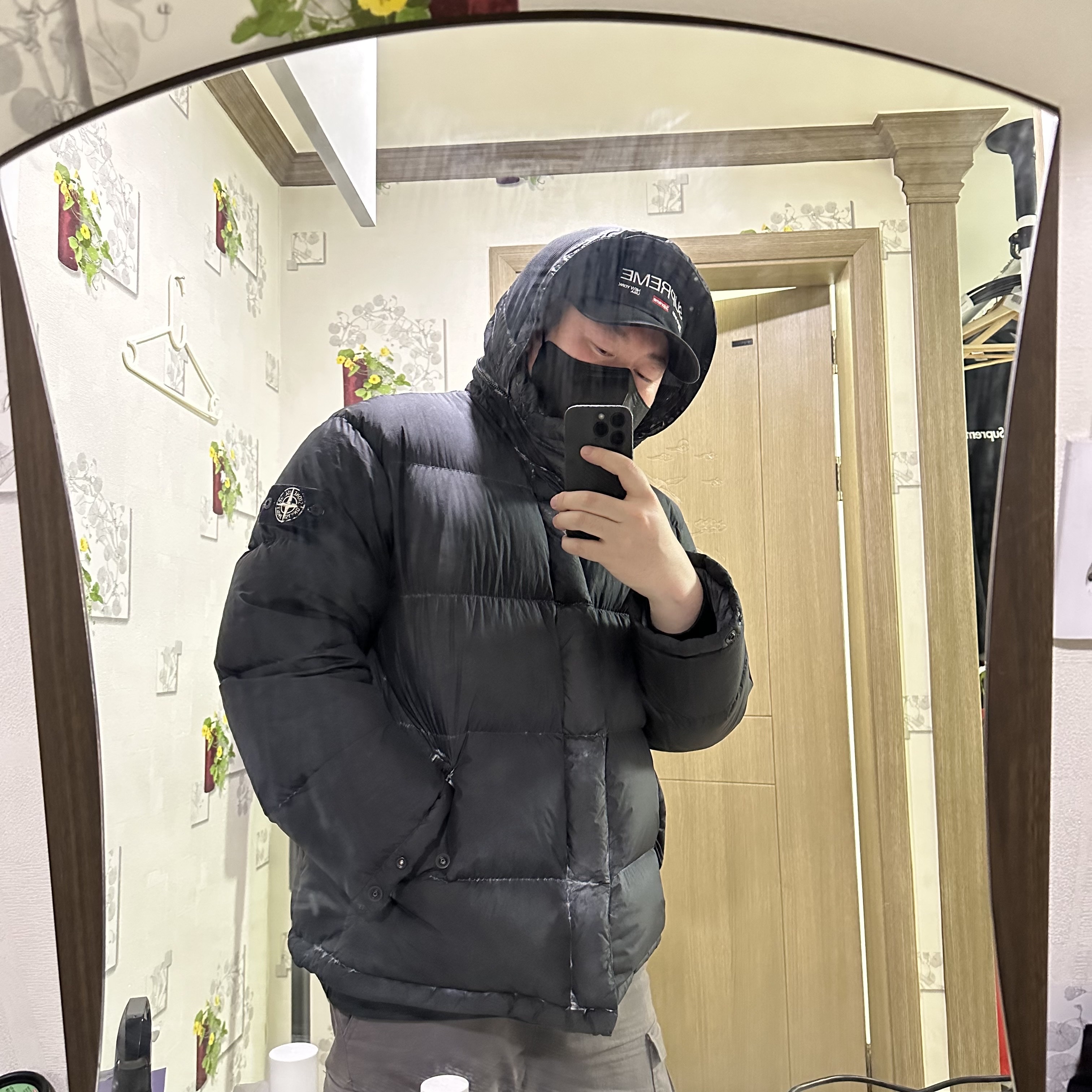 일당백 (@hi._.bye) 님의 게시물 | KREAM