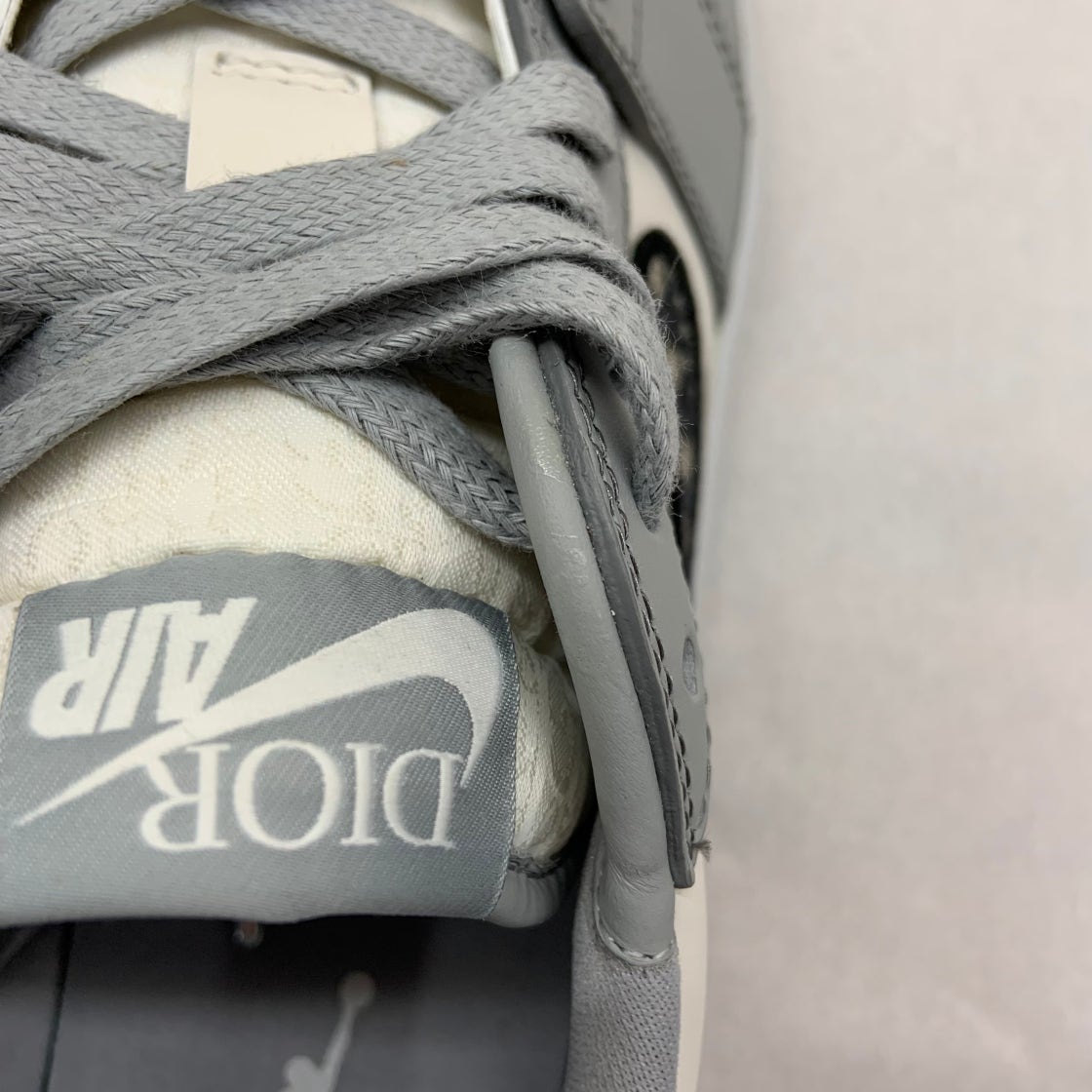 조던 1 x 디올 로우 OG | KREAM