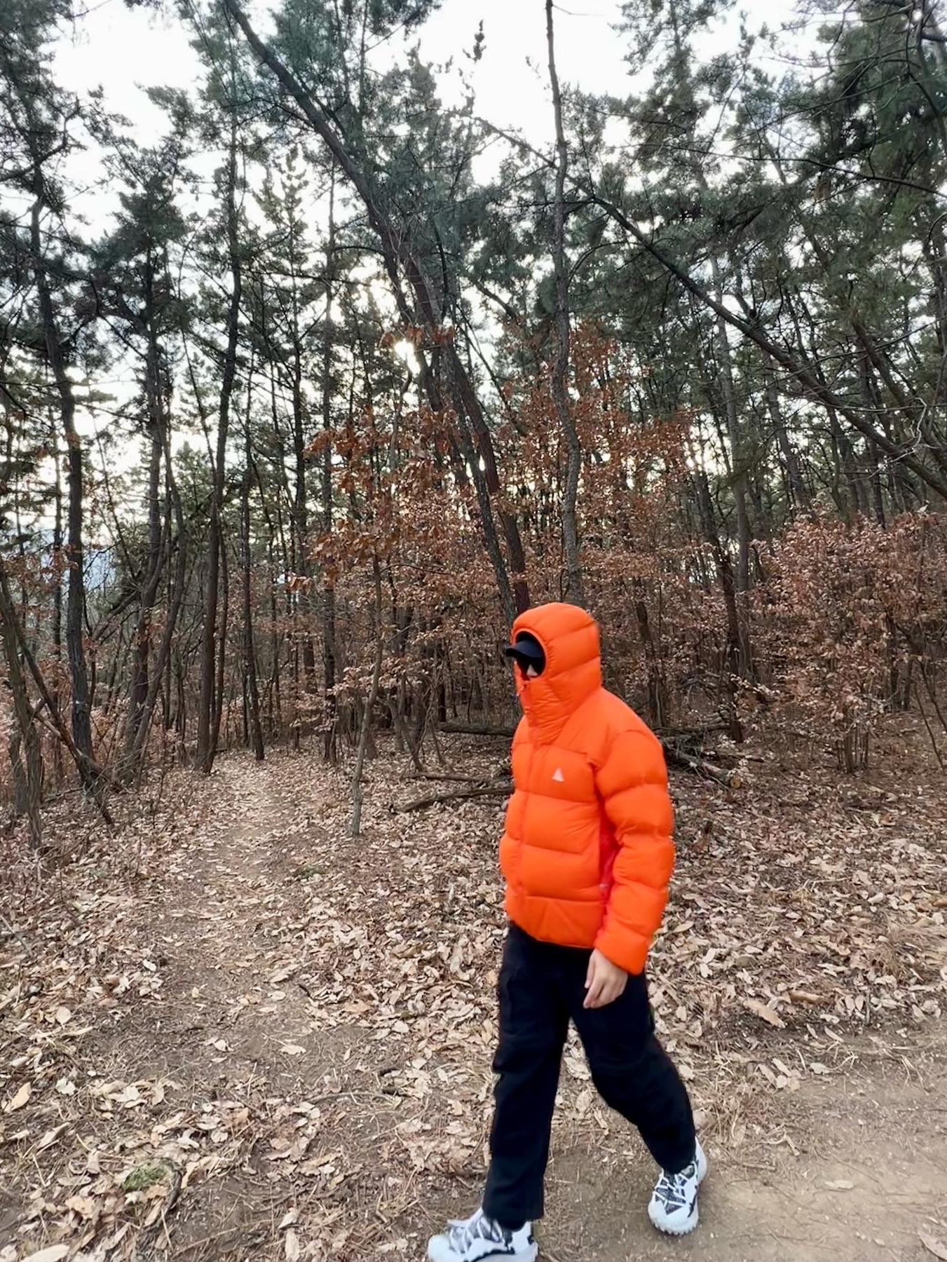 junns (@junns) 님의 게시물 | KREAM