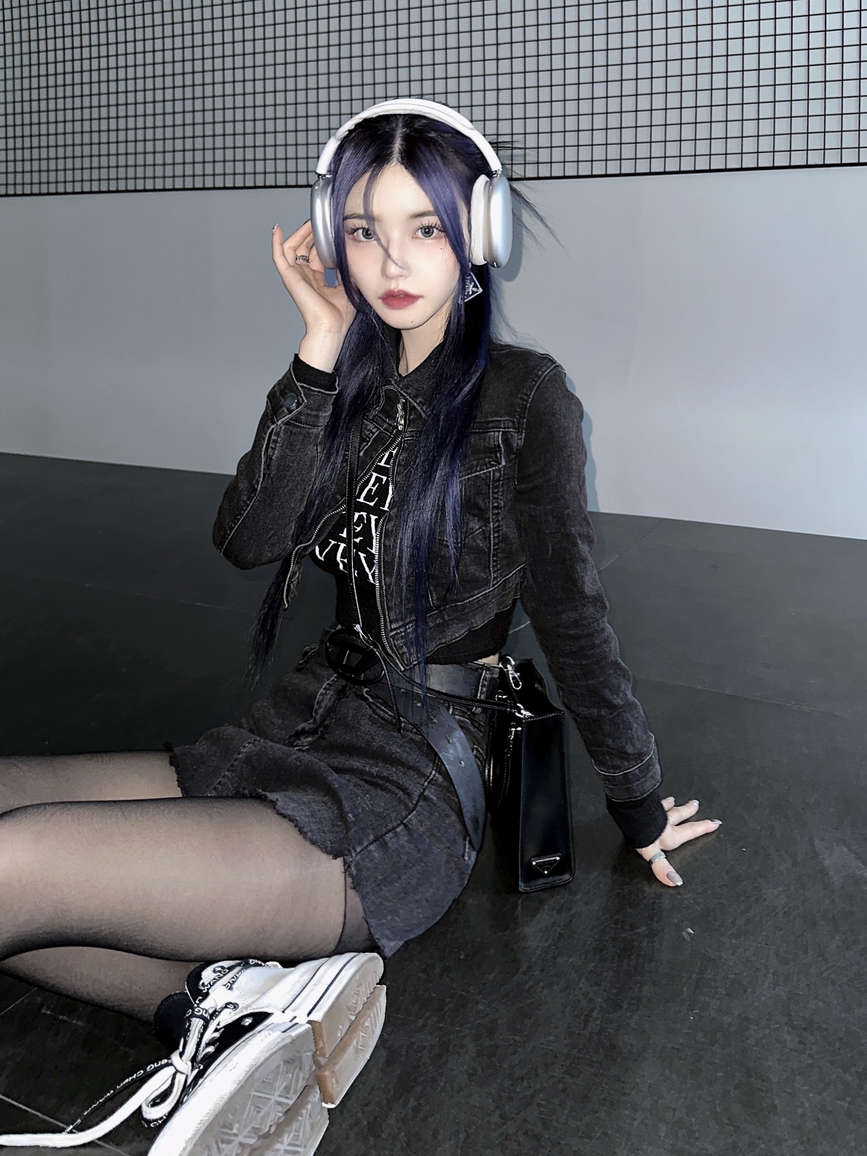 선의 (@hsd_09_) 님의 게시물 | KREAM