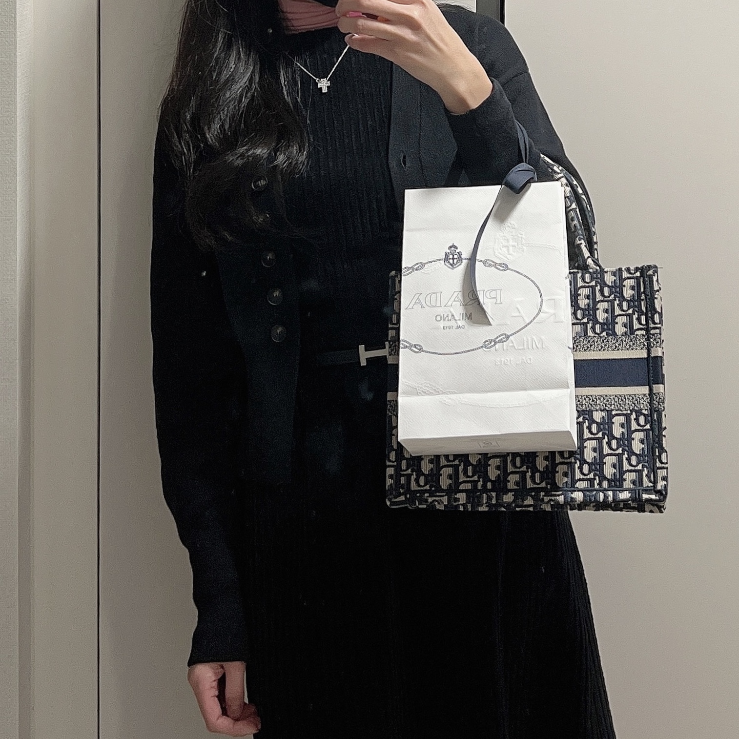 유깡깡 (@y00_ji) 님의 게시물 | KREAM