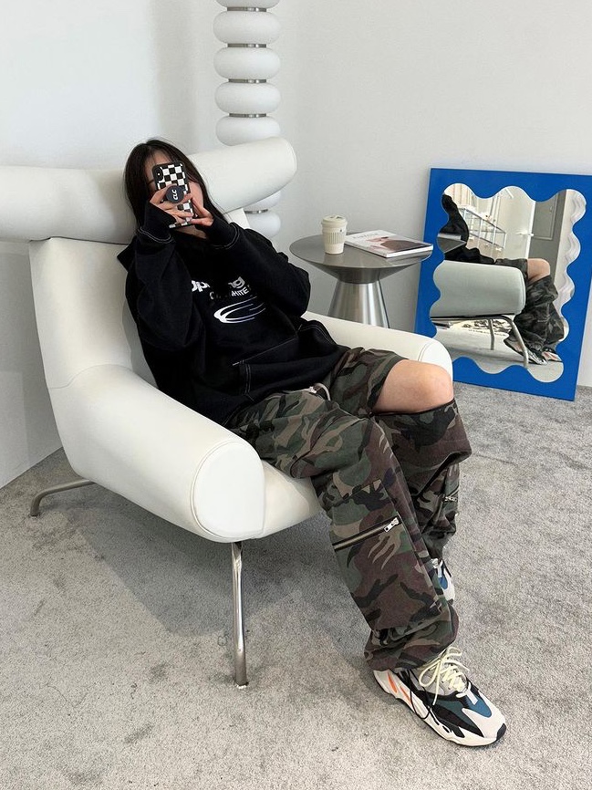 instagram @f... (@frogjini) 님의 게시물 | KREAM