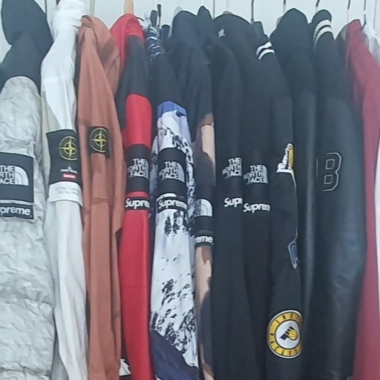 (@luv_yourself) 님의 게시물 | KREAM